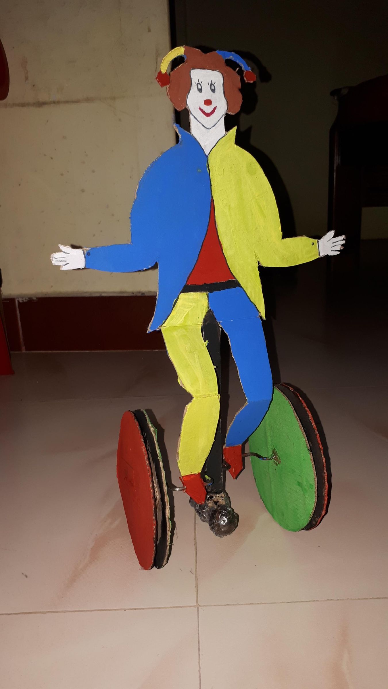 Moving Automata Walking Buffoon : 14 Steps (with Pictures) - Instructables