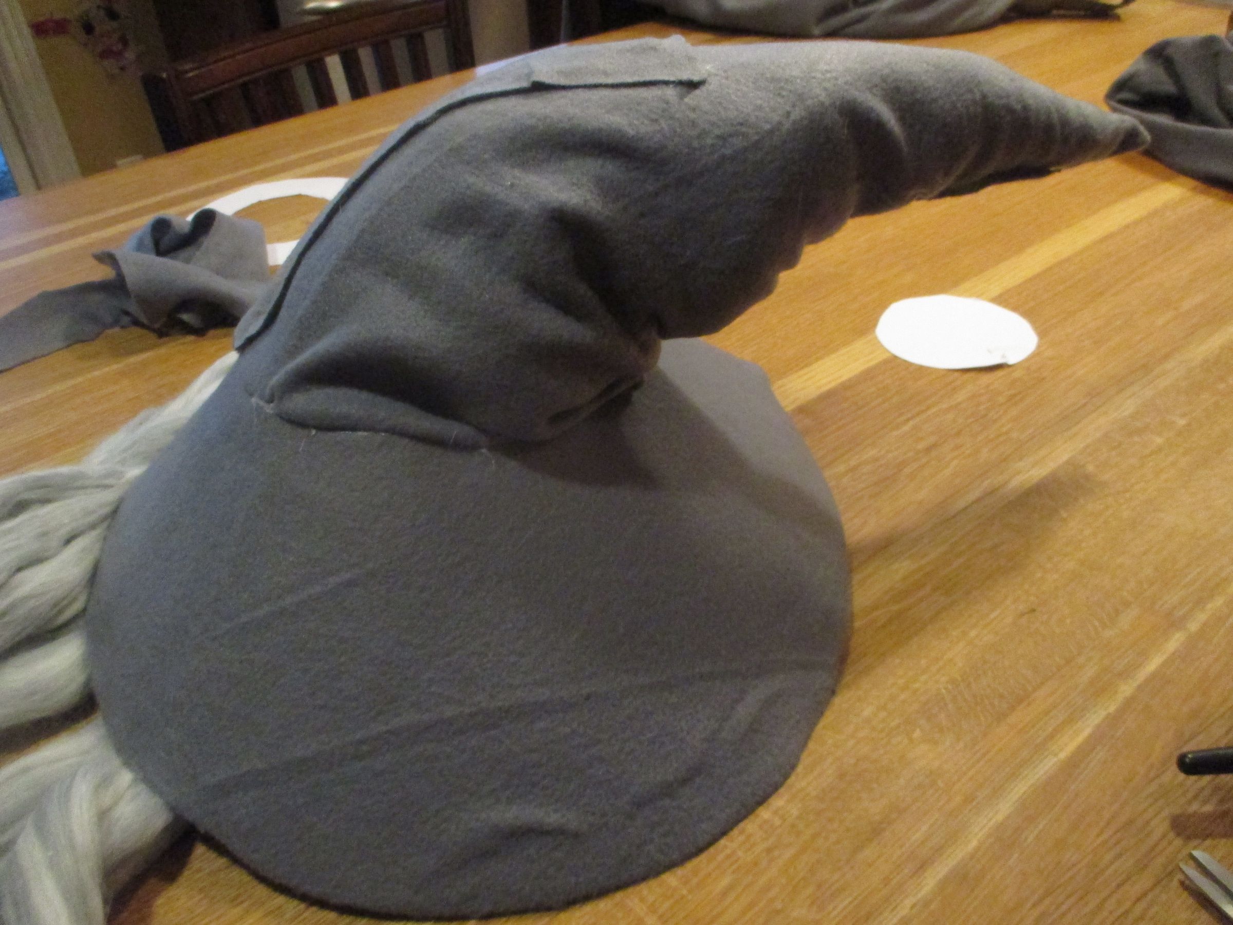 Cheap and Easy Gandalf Costume! : 8 Steps (with Pictures) - Instructables