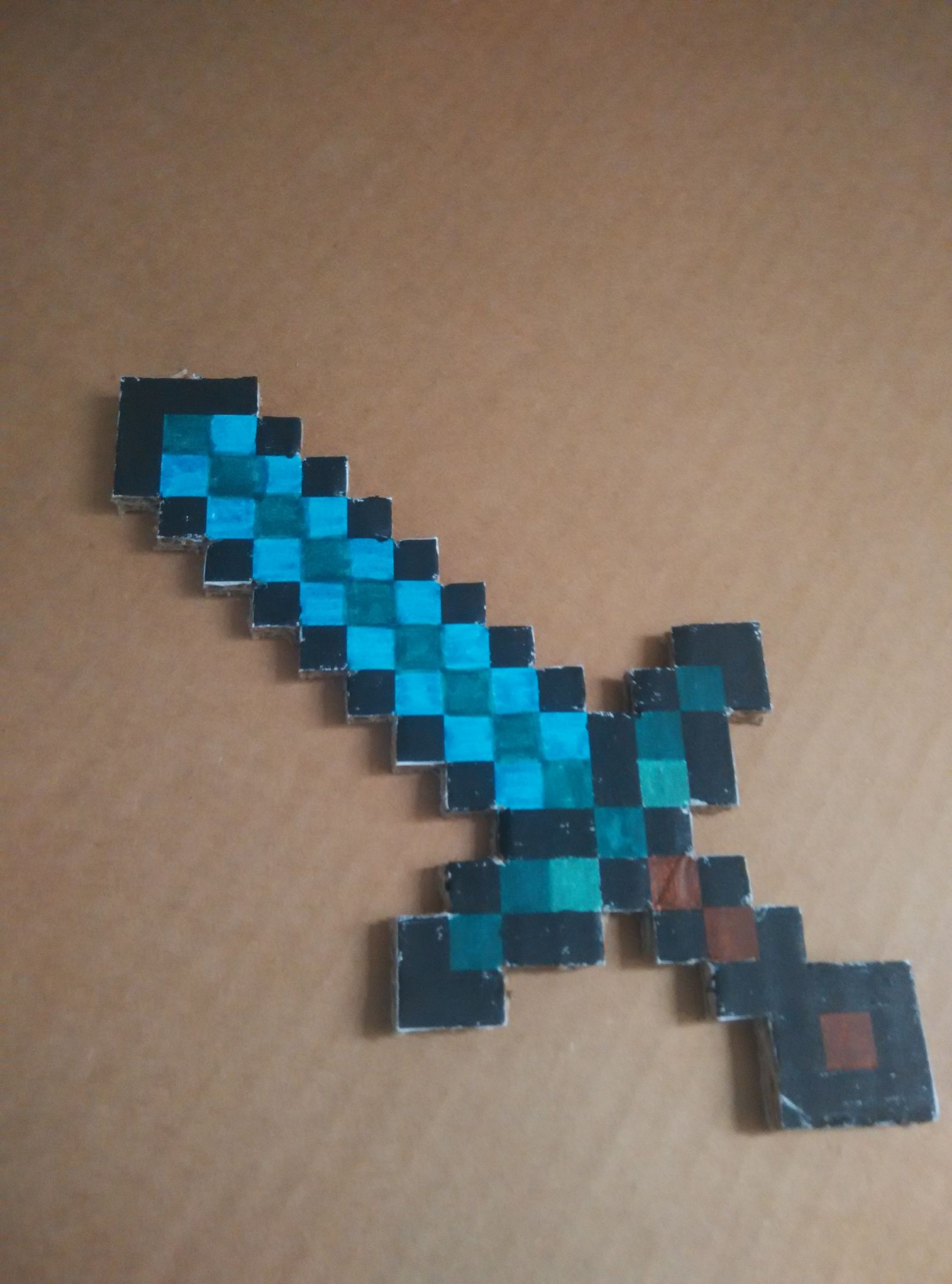 [DIY] Minecraft Shield and Sword : 11 Steps - Instructables