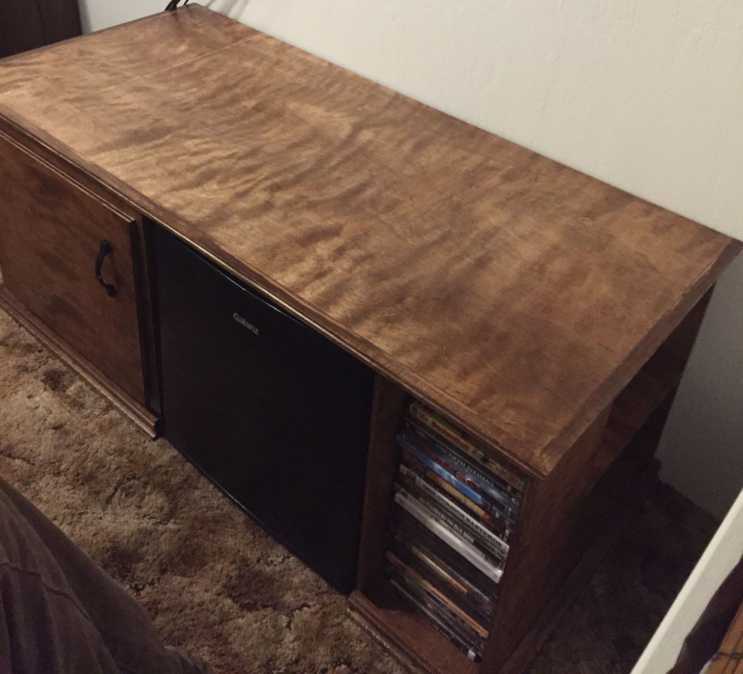 Custom Entertainment Cabinet : 3 Steps - Instructables