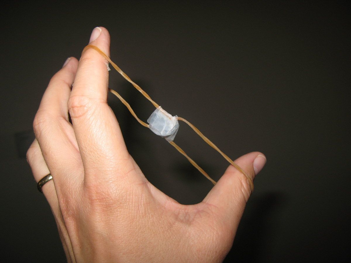 Quick Finger Slingshot : 5 Steps - Instructables