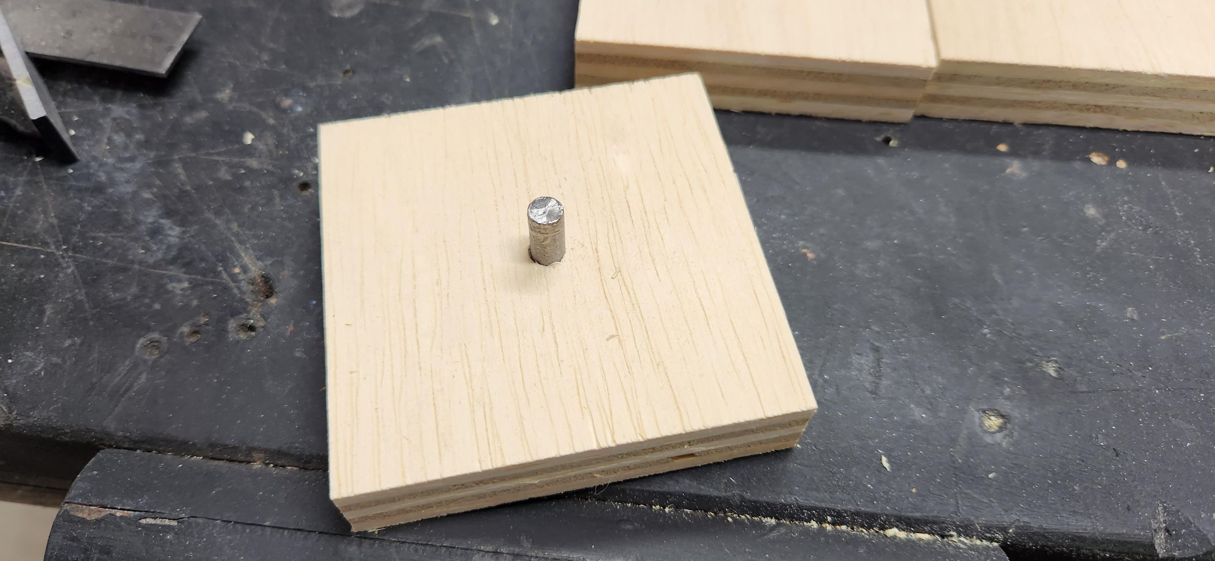 Sculptural - Customizable - Plywood Lamp : 26 Steps (with Pictures ...