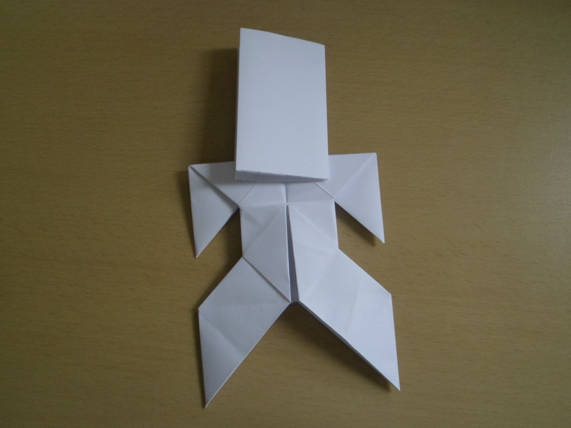 Origami Robo : 8 Steps - Instructables