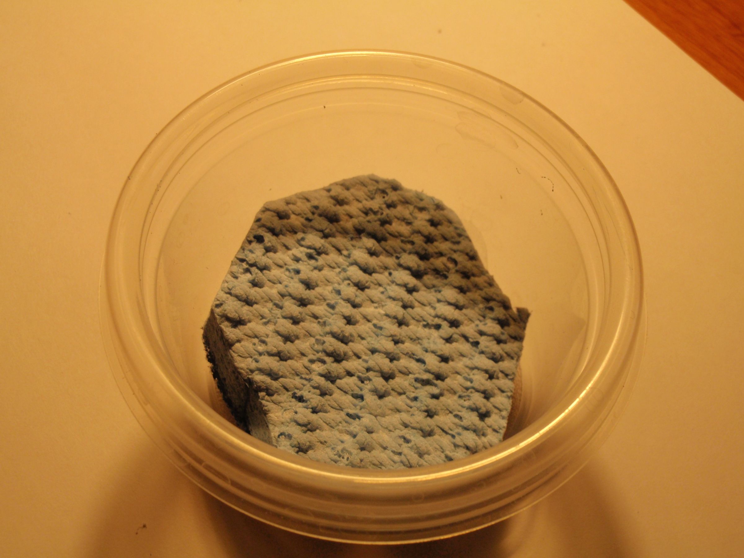 Homemade Guitar Humidifier : 5 Steps - Instructables