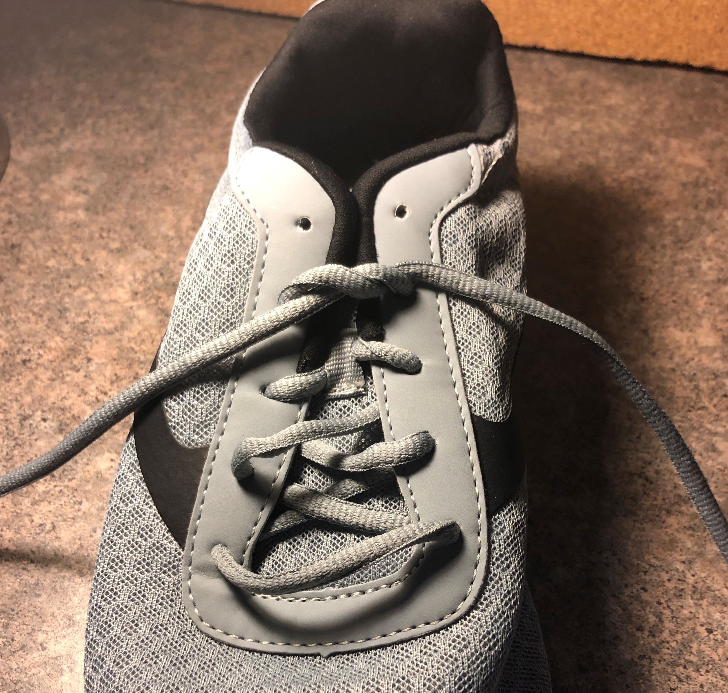 The Problem With Shoelaces : 8 Steps - Instructables