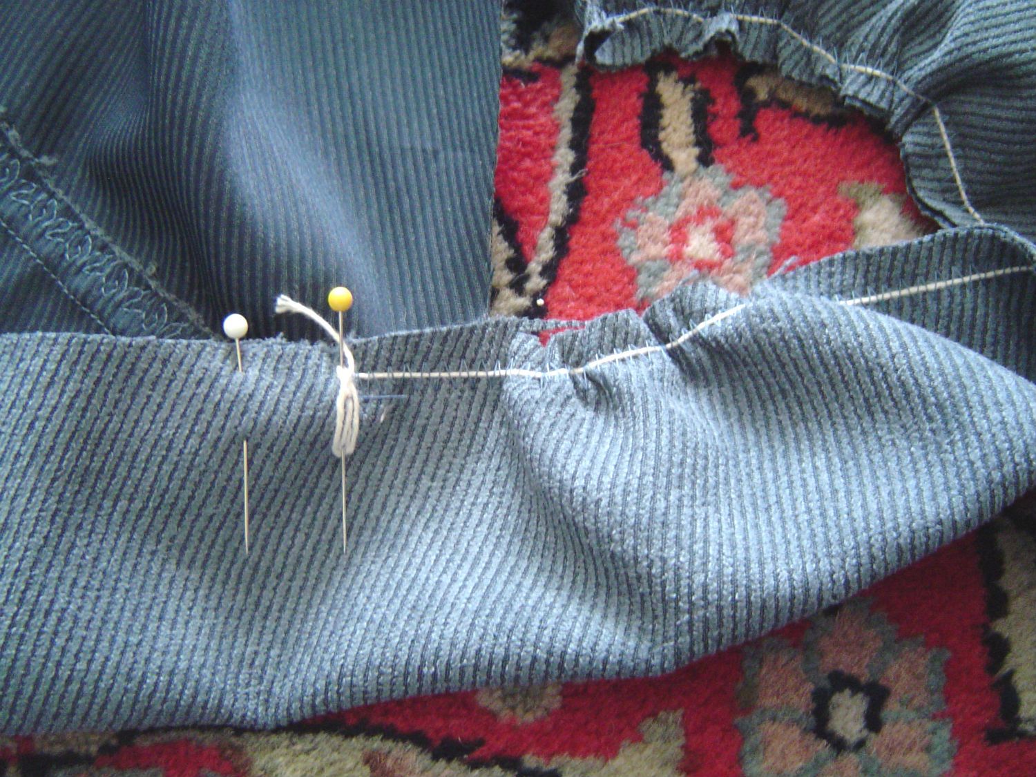 Blue Velvet Bog Coat : 19 Steps (with Pictures) - Instructables