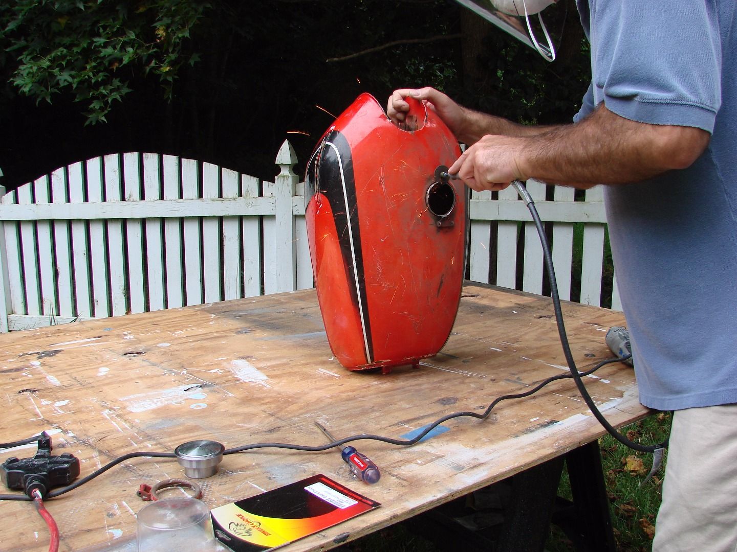 Cafe Racer Gas Tank : 12 Steps (with Pictures) - Instructables