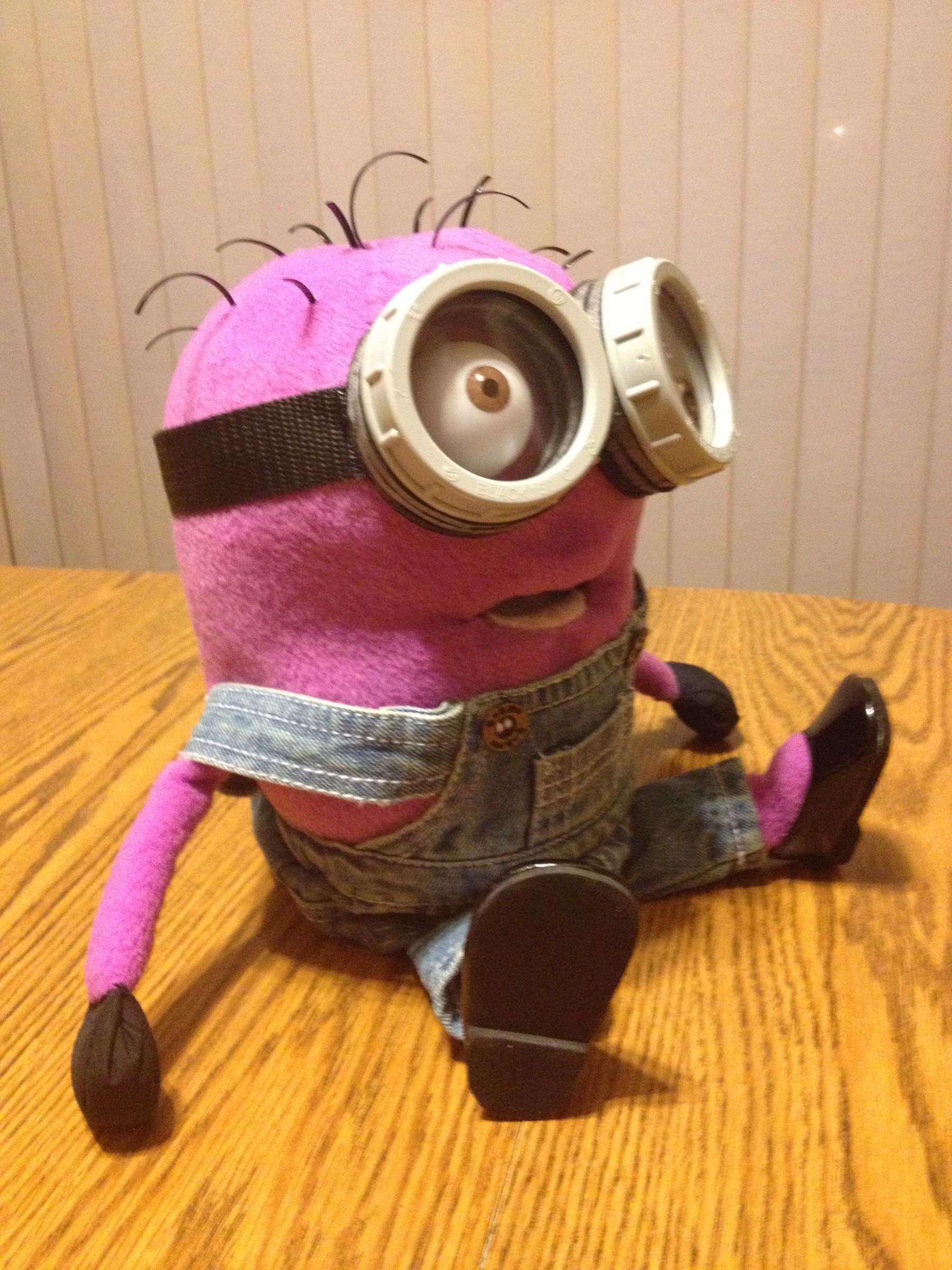 Custom Made Purple Minion Puppet : 14 Steps (with Pictures) - Instructables