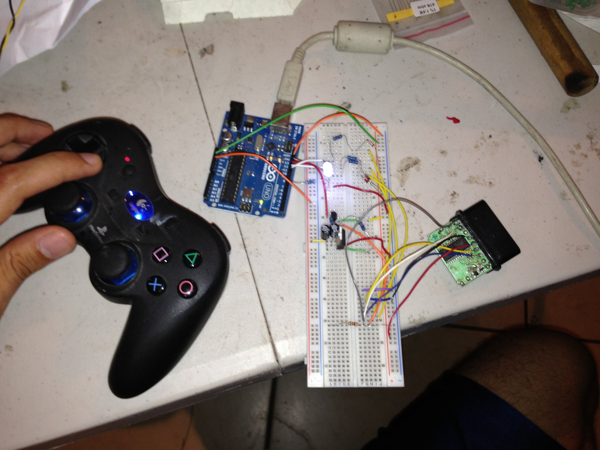 Control Anything With Ps2 Controller and Arduino (wirelessly) : 6 Steps ... Control Anything With Ps2 Controller and Arduino (wirelessly) : 6 Steps ...