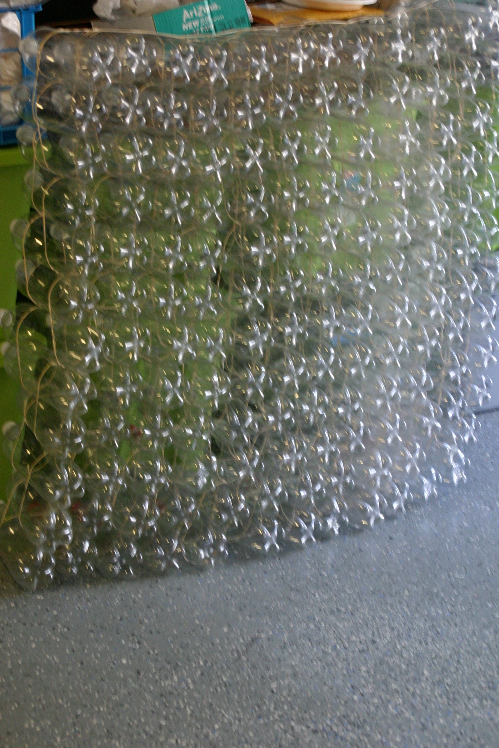 Easy Plastic Light Grid Diffuser / Background : 3 Steps - Instructables