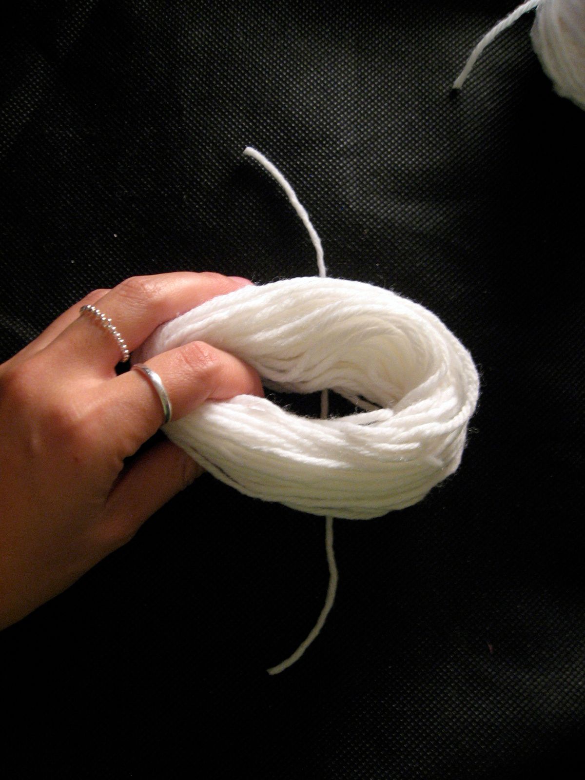 Yarn Puffs : 6 Steps (with Pictures) - Instructables