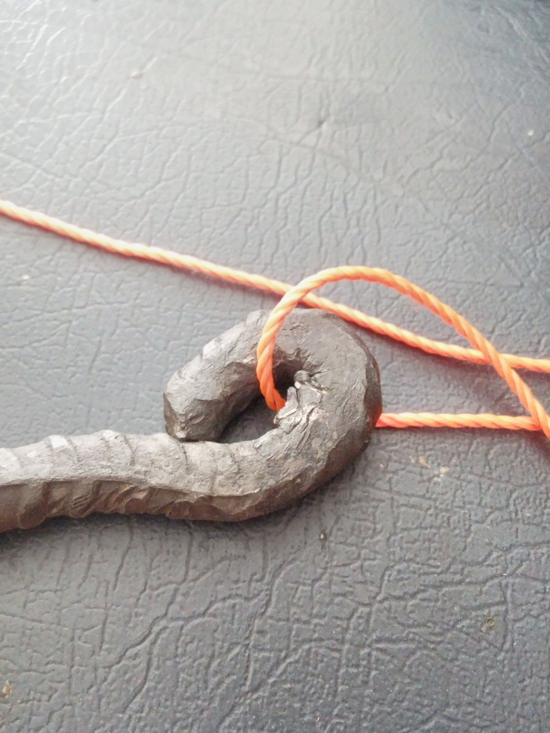 Rope Dart Inspired Throwing Knife! : 5 Steps (with Pictures ...