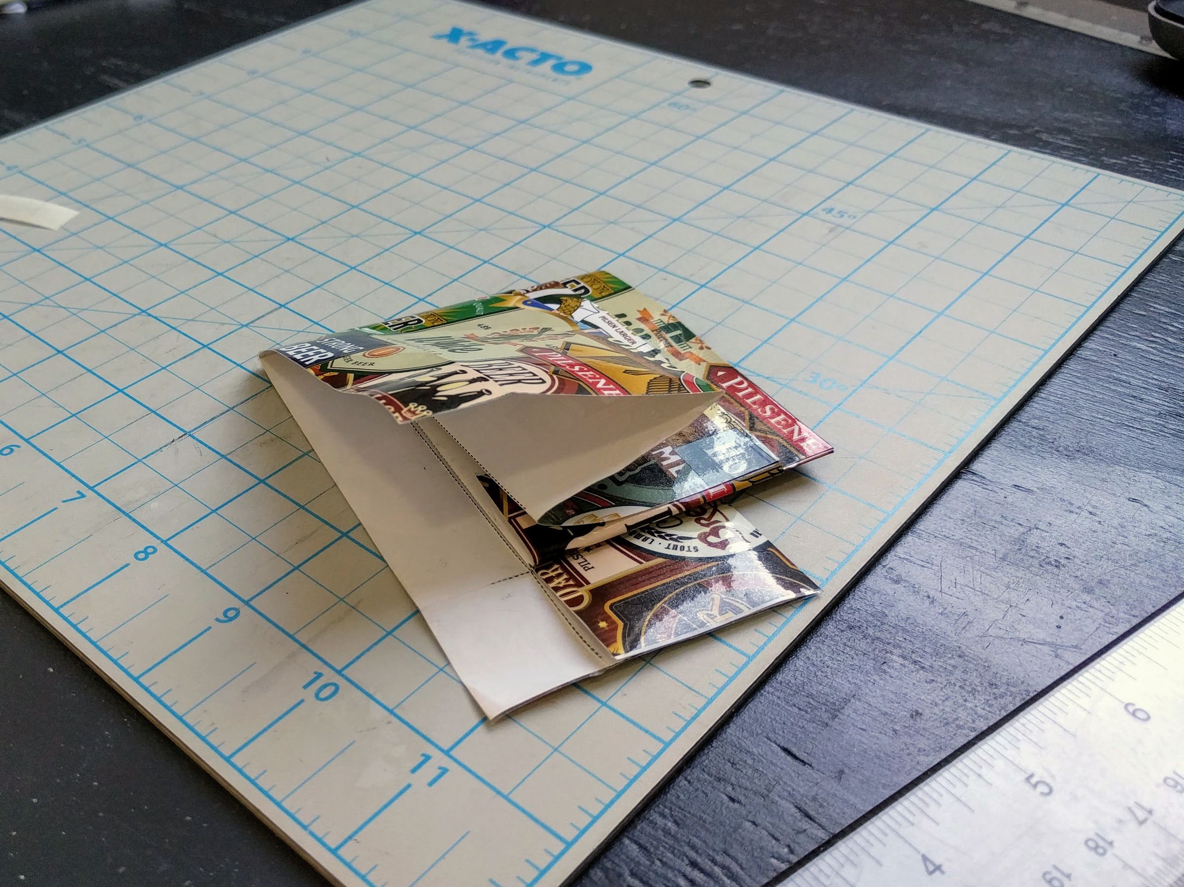 Minimalist Plastic Paper Wallet and Card Holder : 9 Steps (with ...
