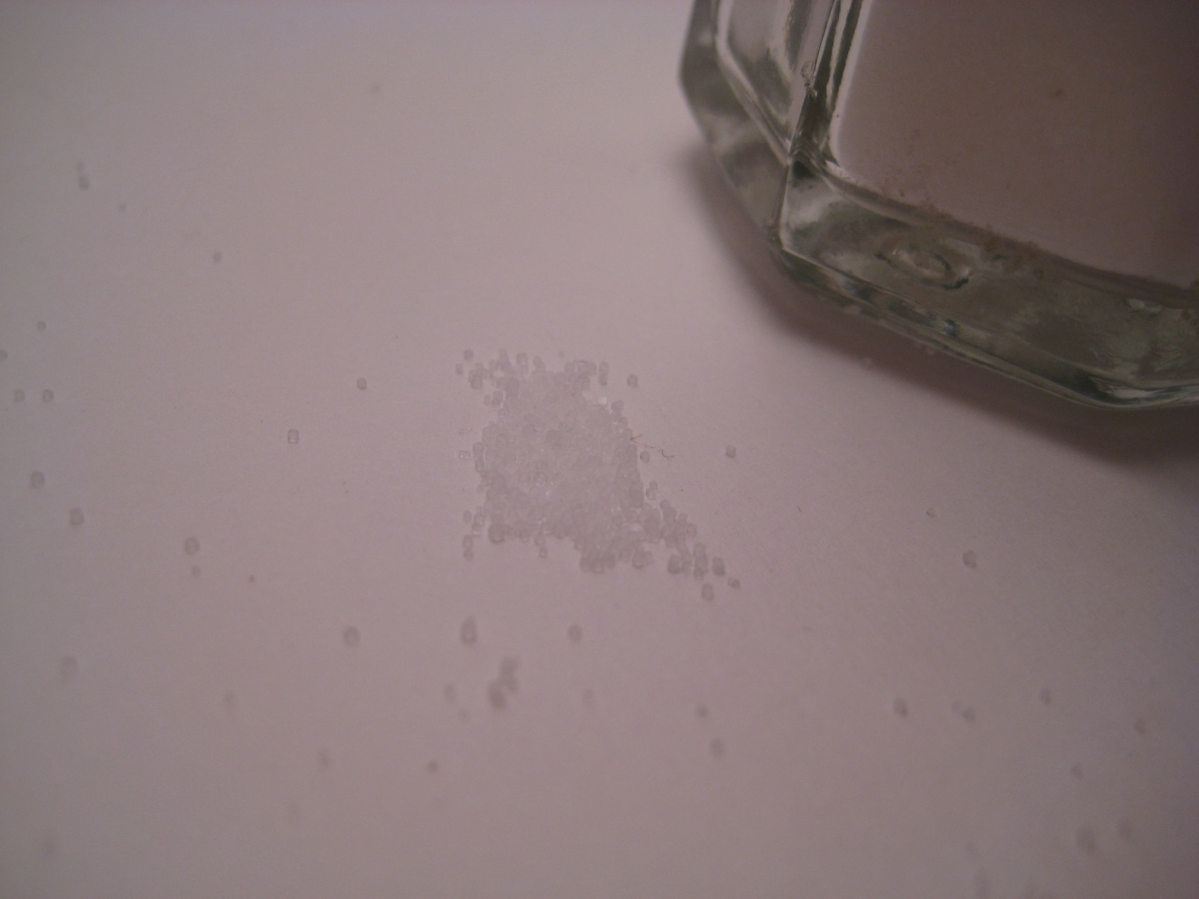 How to Balance a Salt Shaker : 3 Steps (with Pictures) - Instructables