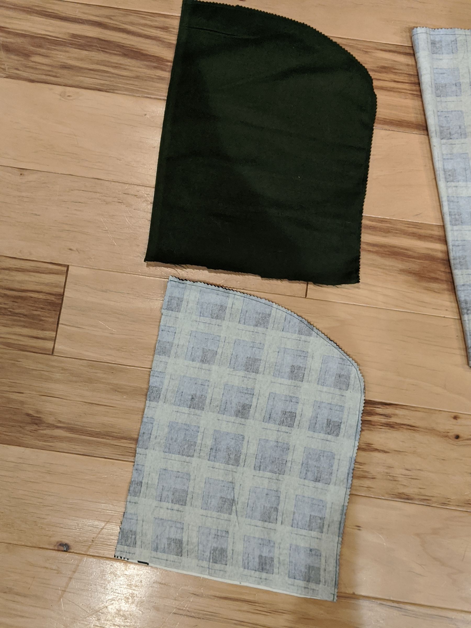 Cozy Reversible Hooded Capelet : 14 Steps (with Pictures) - Instructables