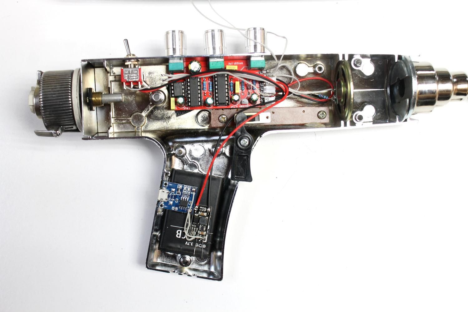 Build a Ray Gun With Sound Effects : 14 Steps (with Pictures ...