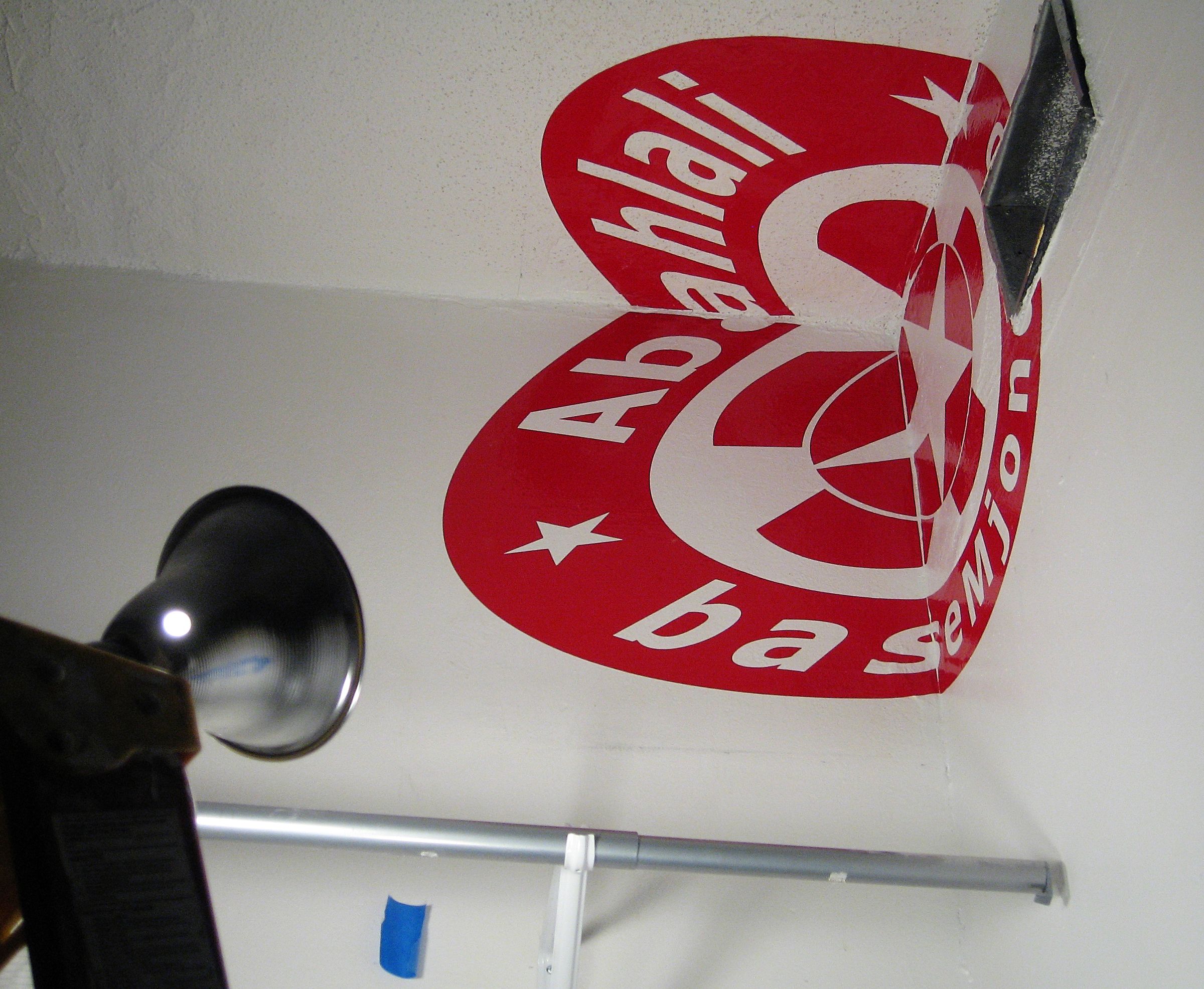 Wall Illusion: Easy Forced-Perspective Wall Art (Without Using a ...