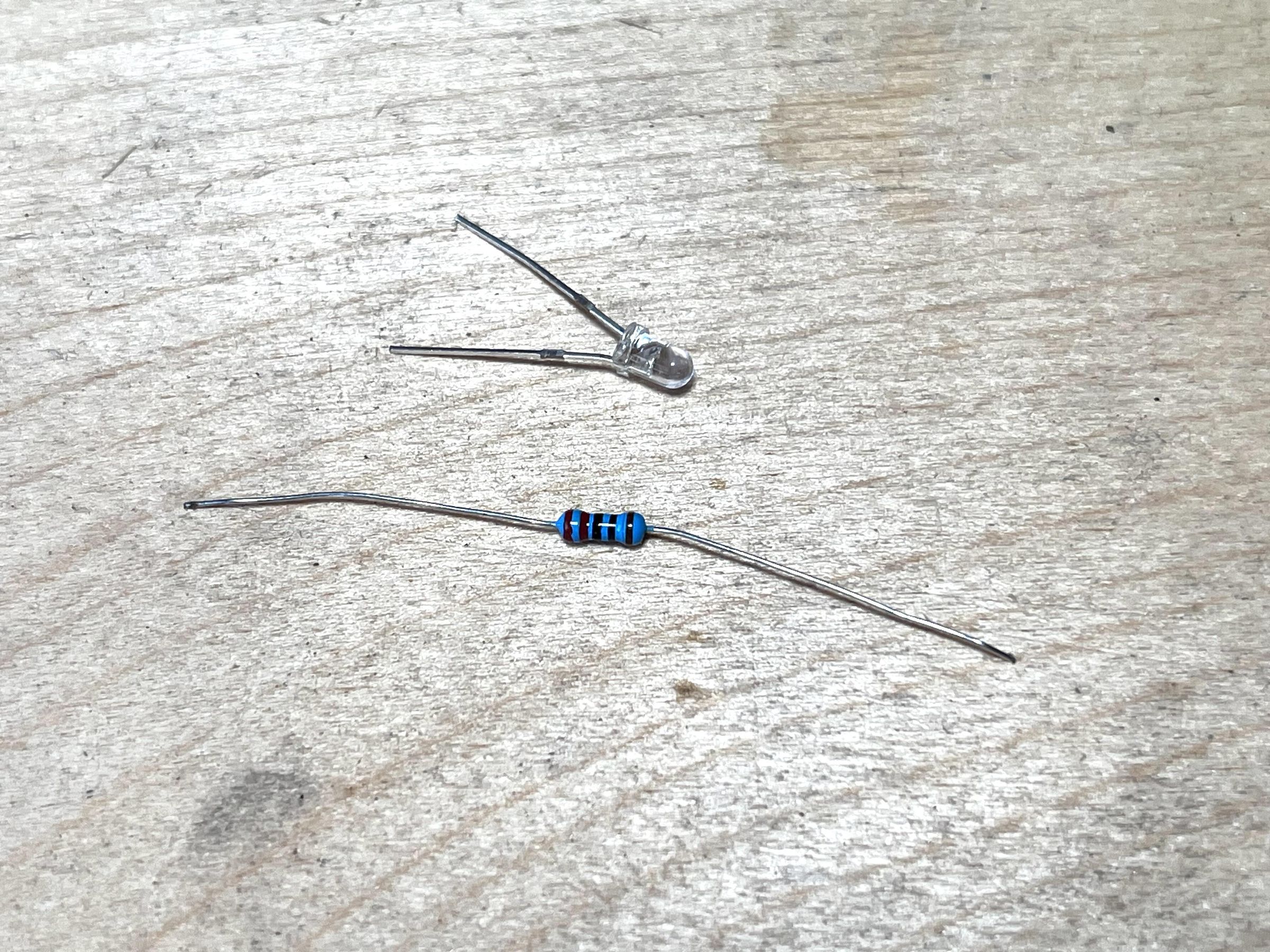 How to Program a ATtiny With Arduino : 7 Steps - Instructables