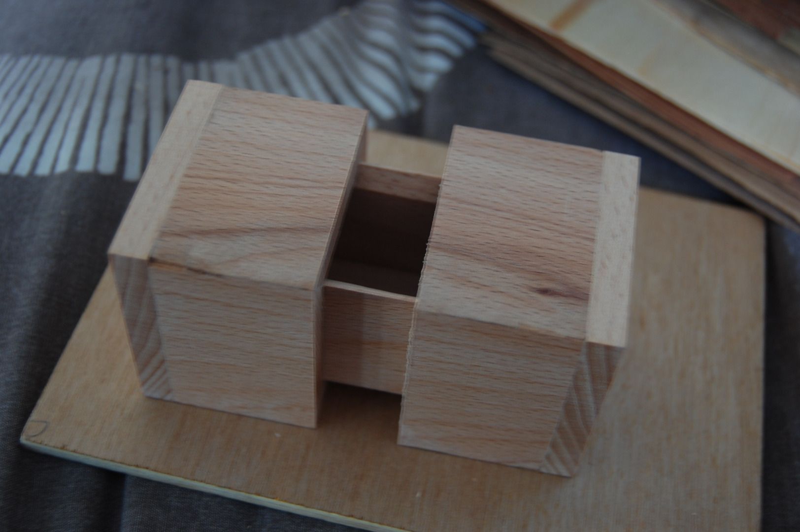 Sliding Ring Box : 6 Steps (with Pictures) - Instructables