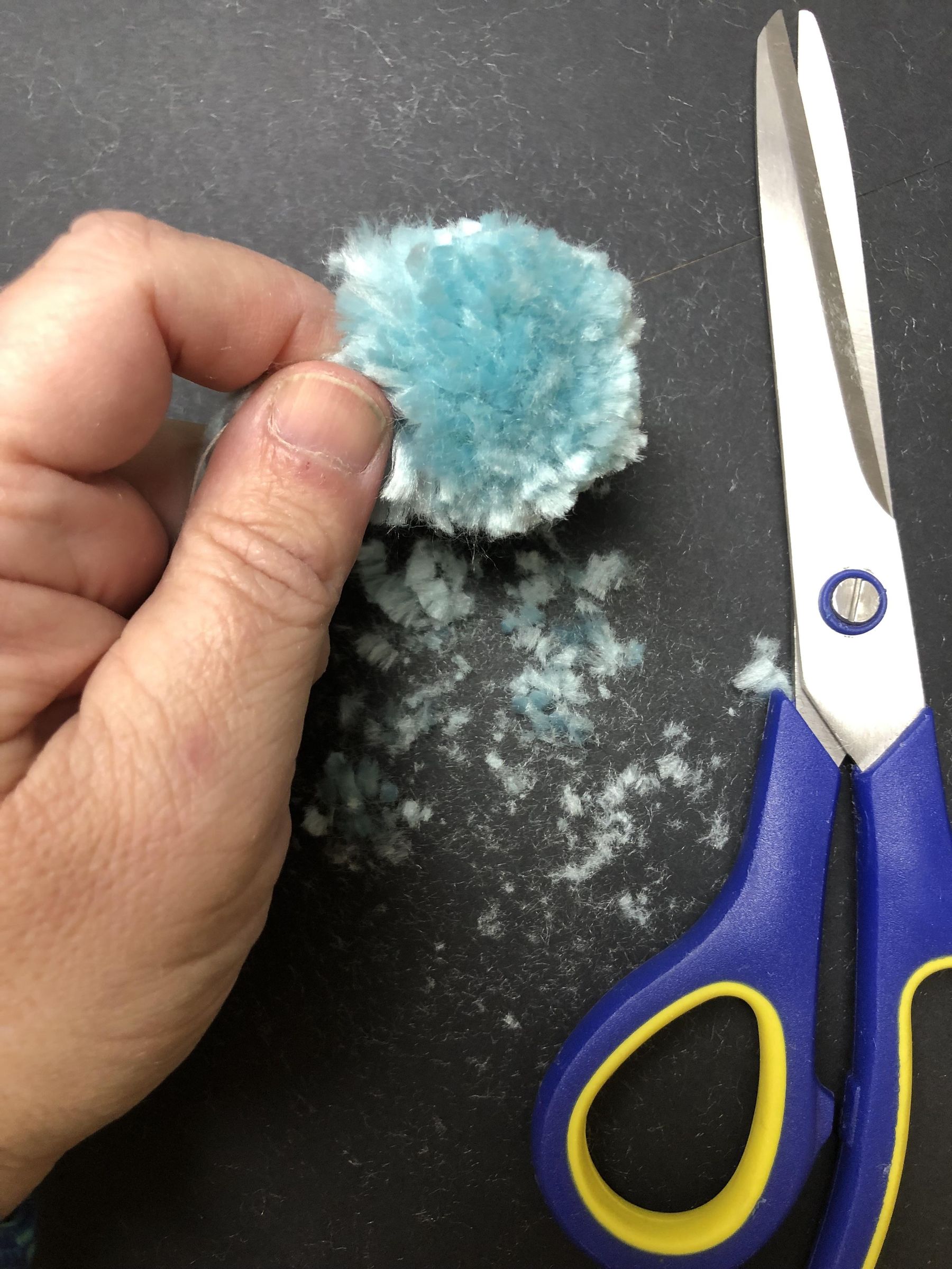 Fluffy Friends Poof Ball : 14 Steps (with Pictures) - Instructables