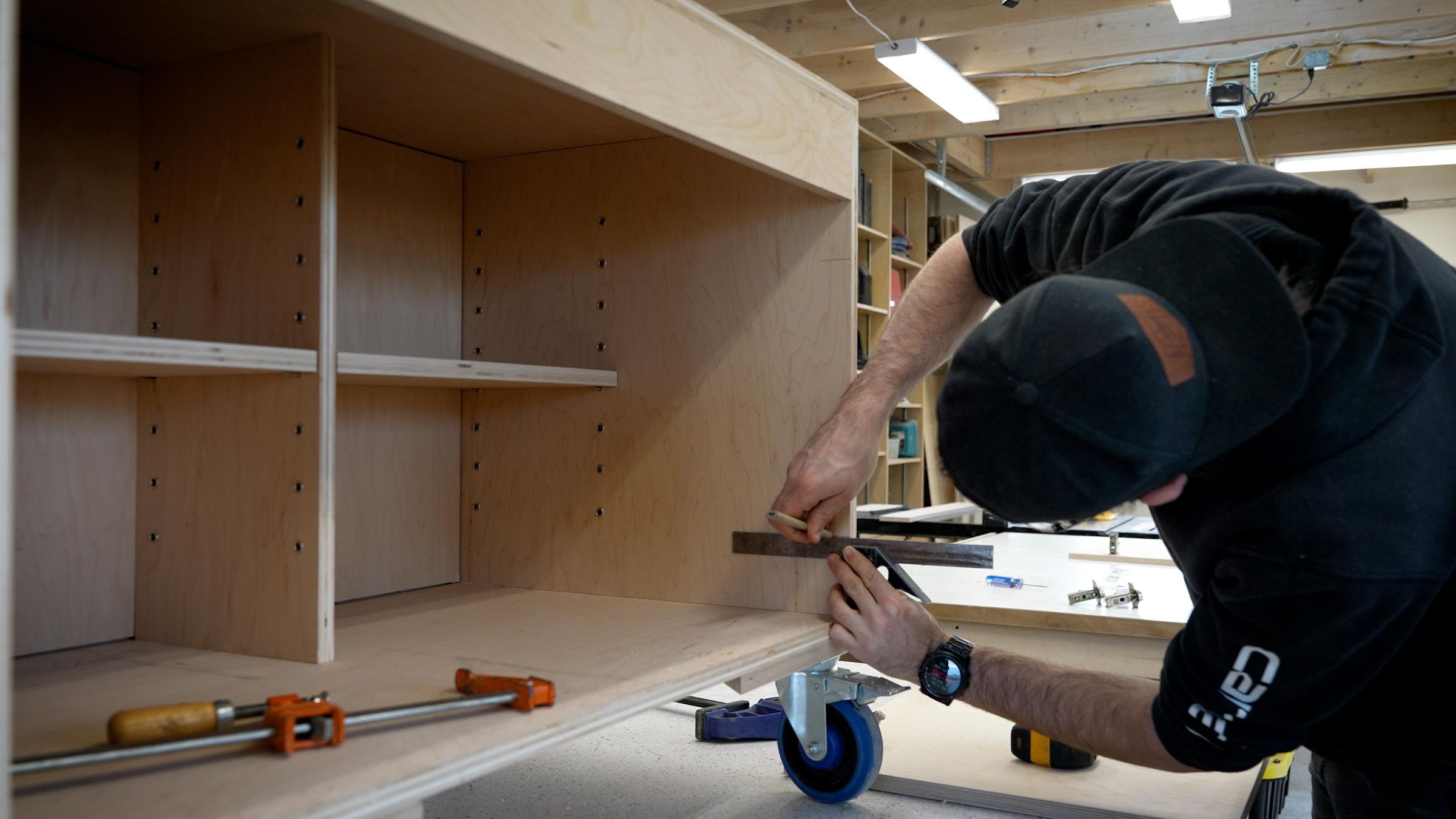 Heavy Duty Rolling Tool Base : 21 Steps (with Pictures) - Instructables