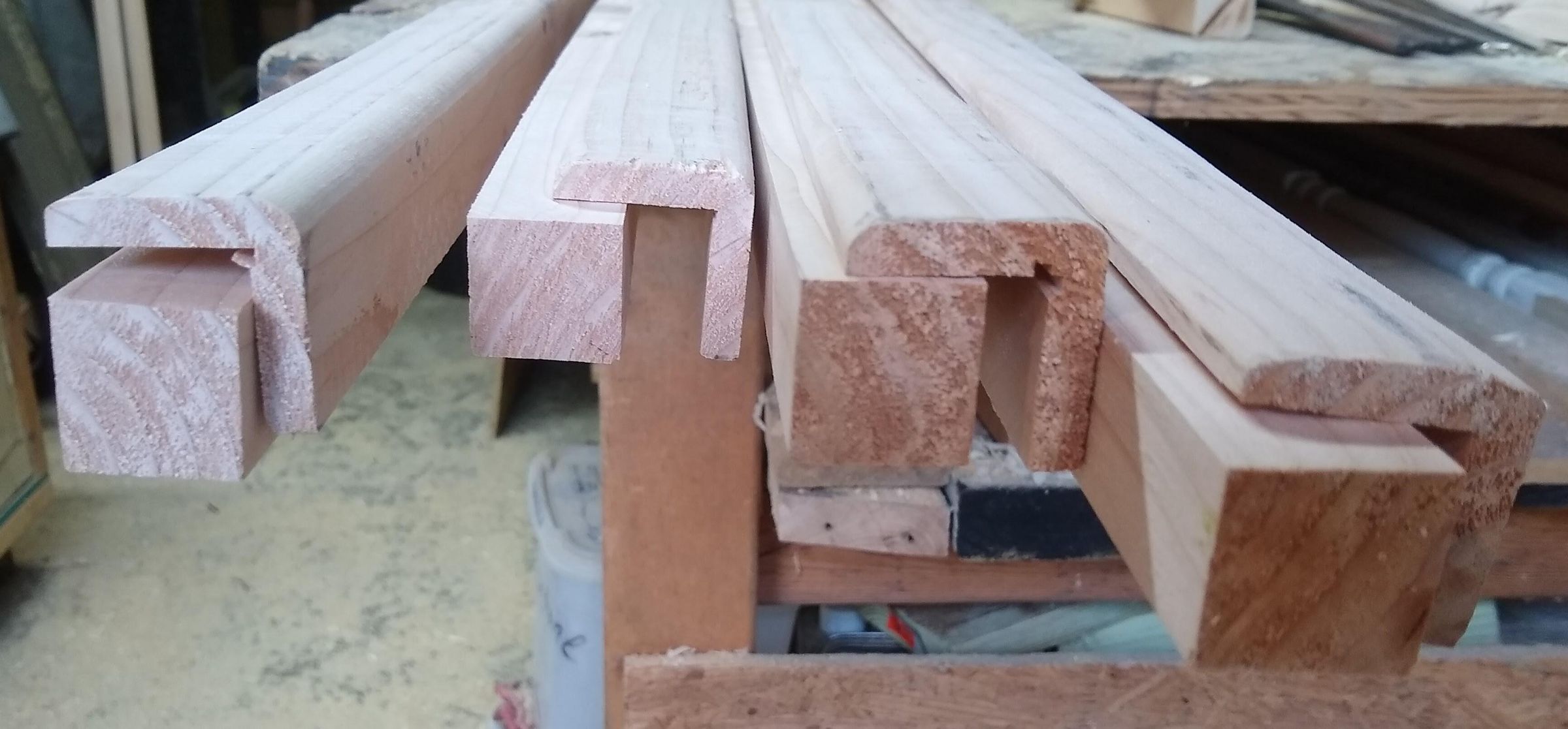 How to Make Outside Corner Molding Trim : 11 Steps - Instructables