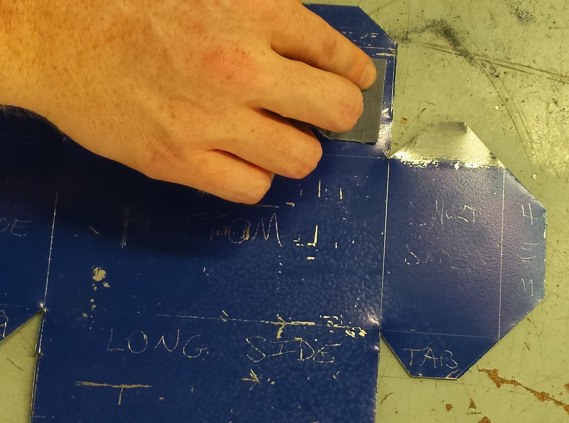 Sheet Metal Box : 12 Steps (with Pictures) - Instructables