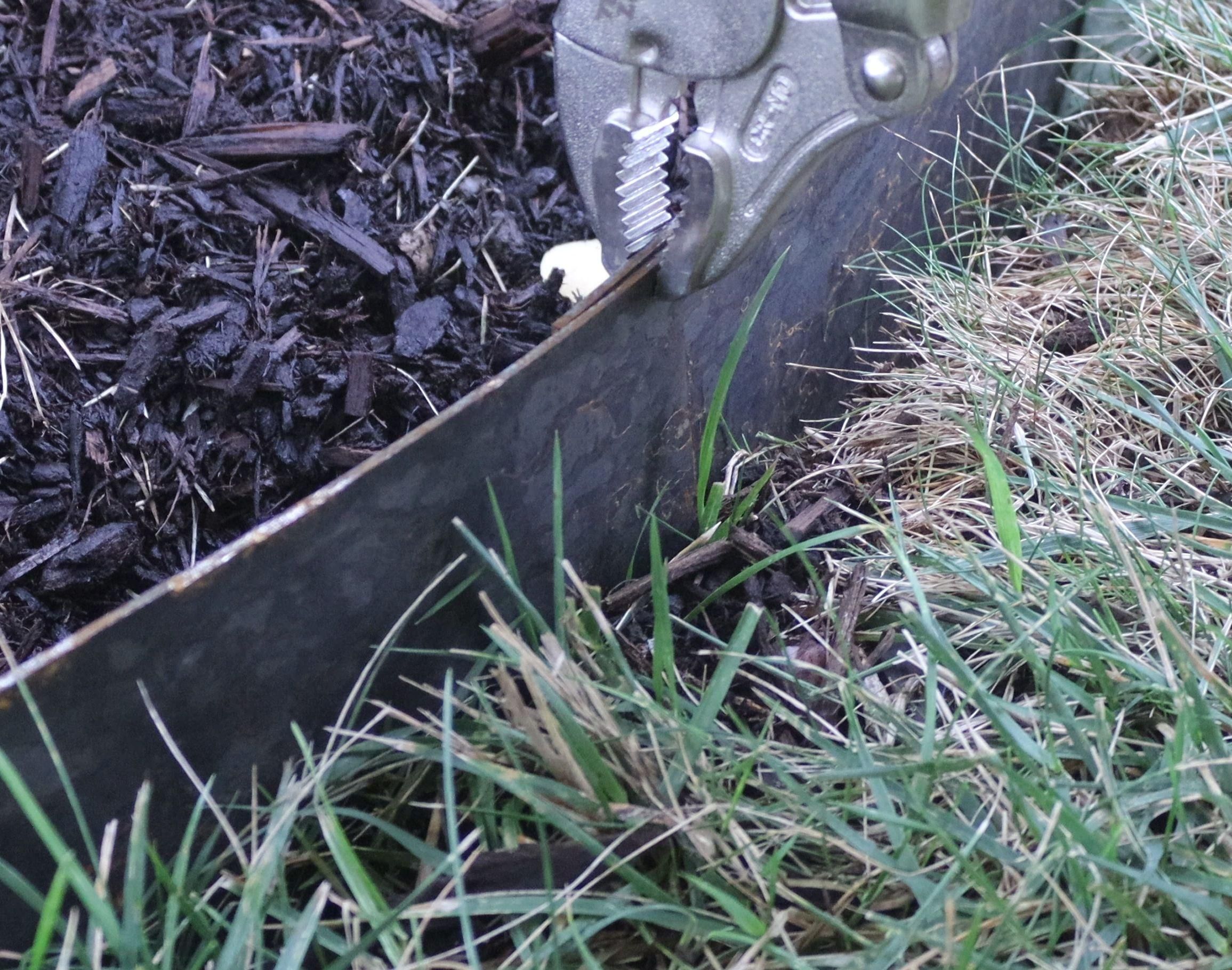 DIY Hammer-In Steel Garden Edging : 8 Steps (with Pictures) - Instructables