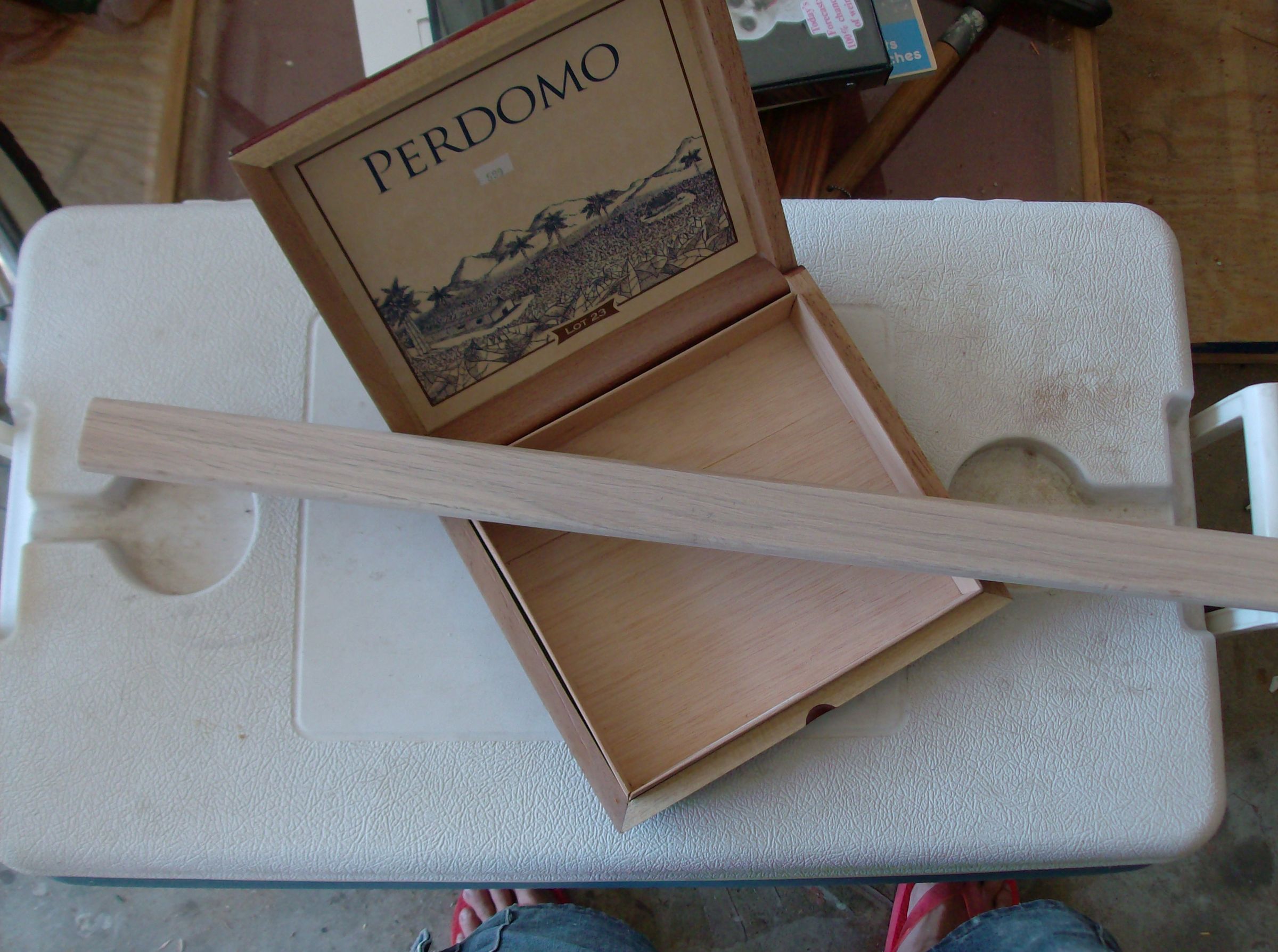 Frog Thumper Cigar Box Guitar - Instructables