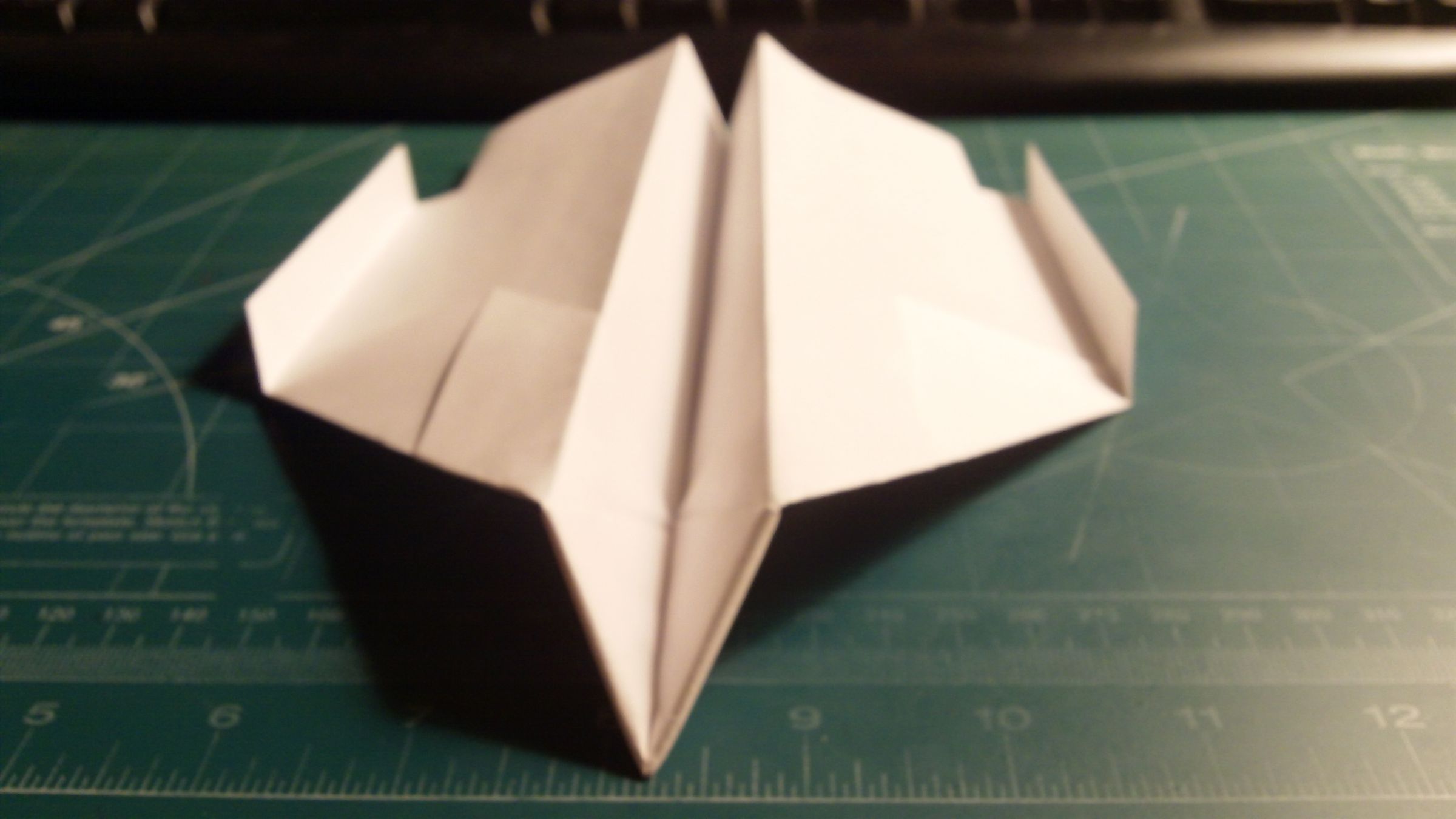 How to Make the Killer Owl Paper Airplane : 9 Steps - Instructables