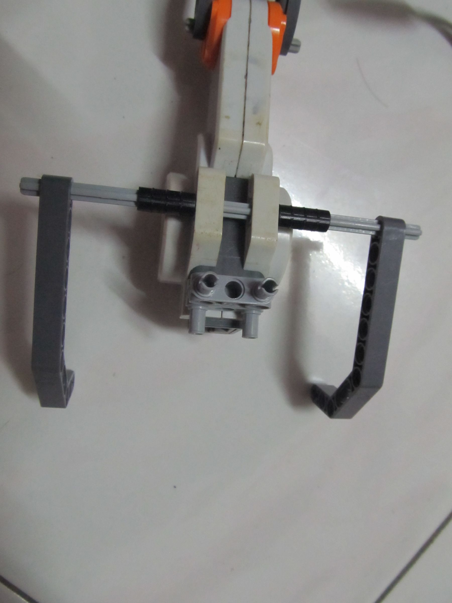 Lego Quick and Easy Spybot : 4 Steps - Instructables