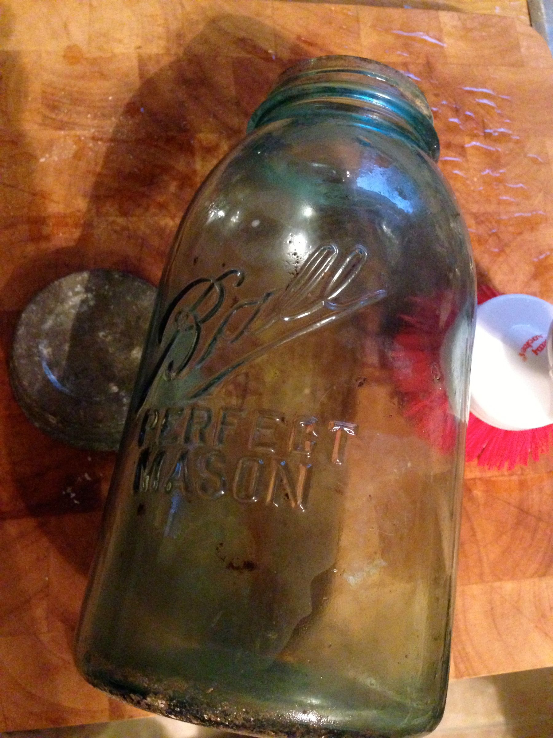 Cleaning Antique Glass Jars (Mason Jars) : 5 Steps - Instructables