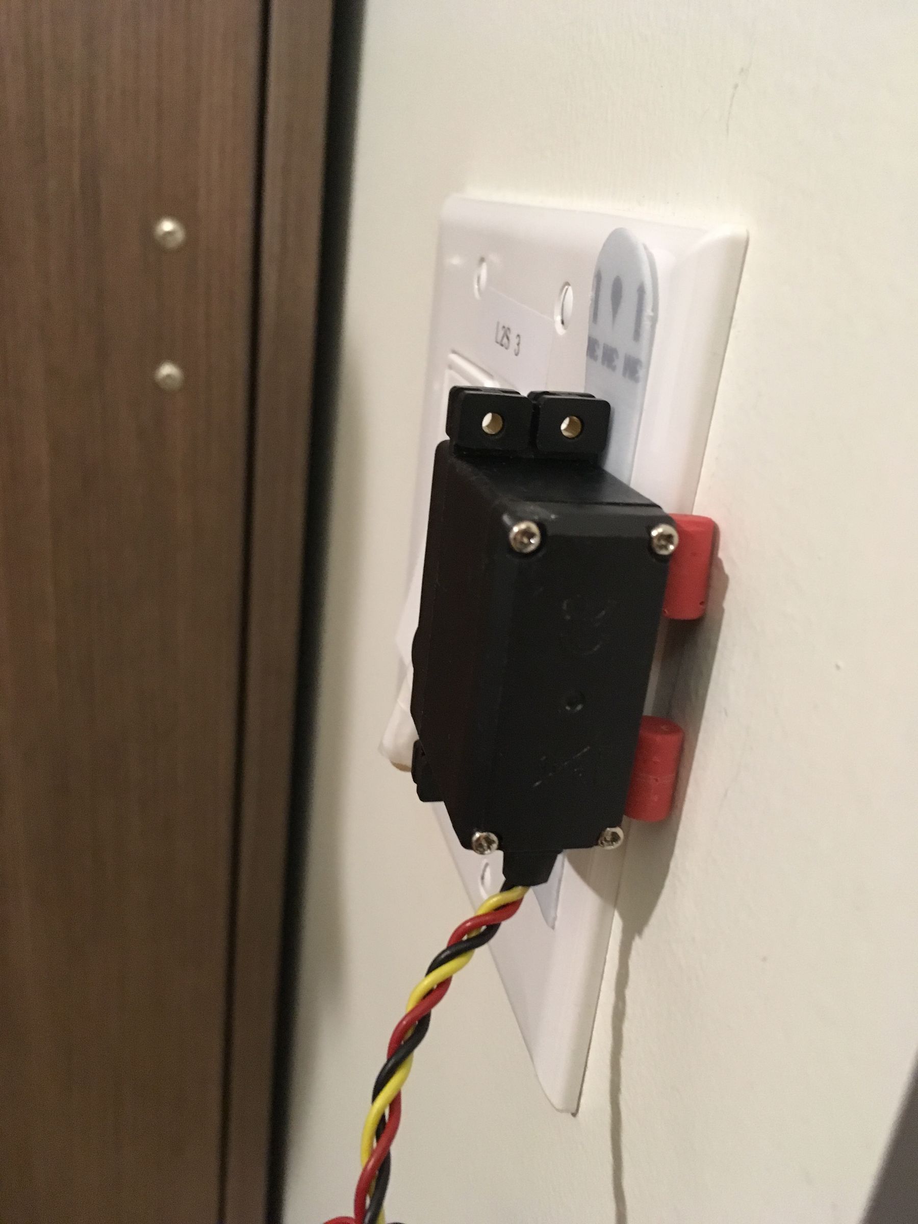Automatic Light Switch : 6 Steps (with Pictures) - Instructables