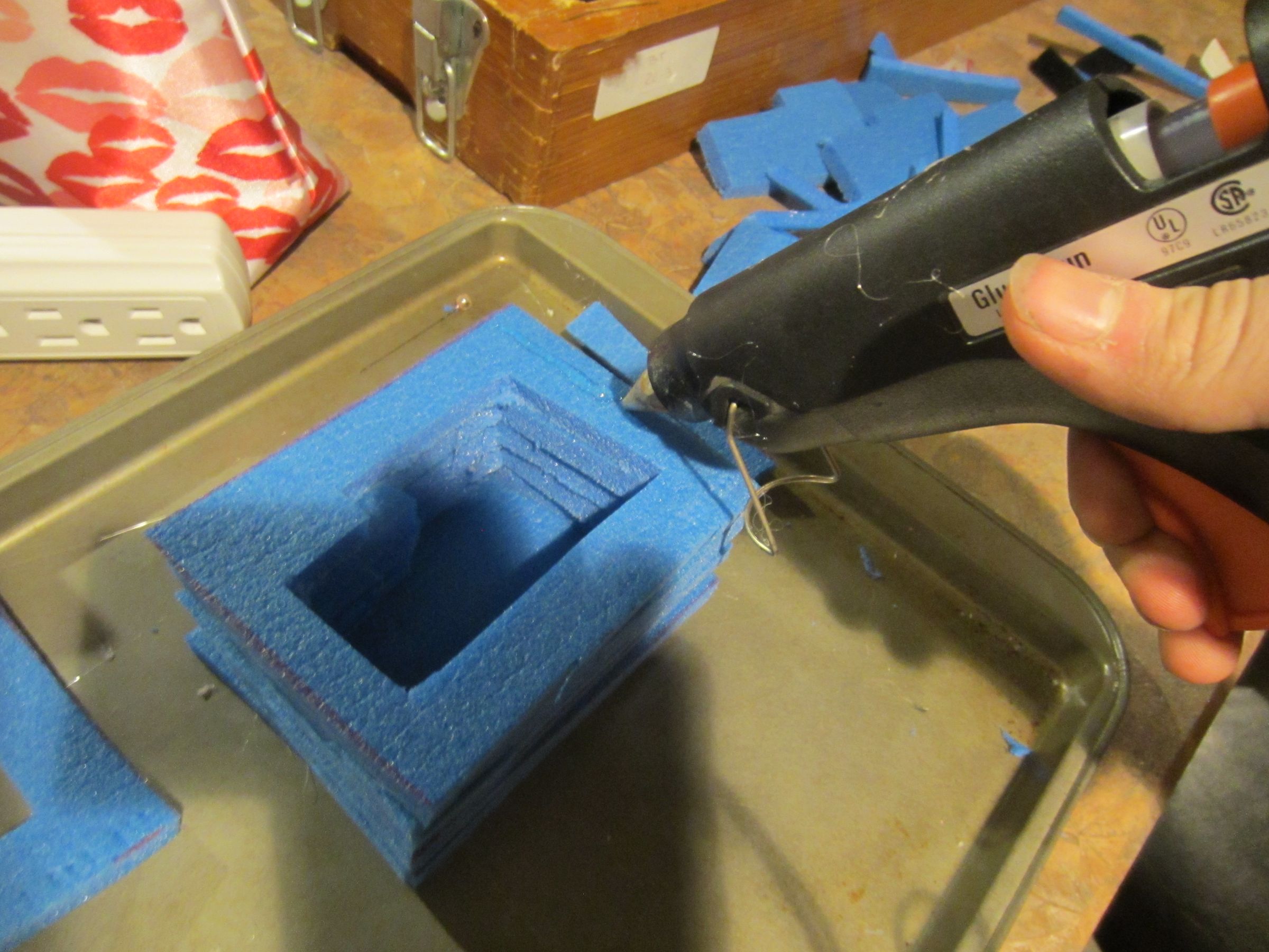 DIY GoPro Pelican Style Case *100% Household Scraps* : 5 Steps (with ...