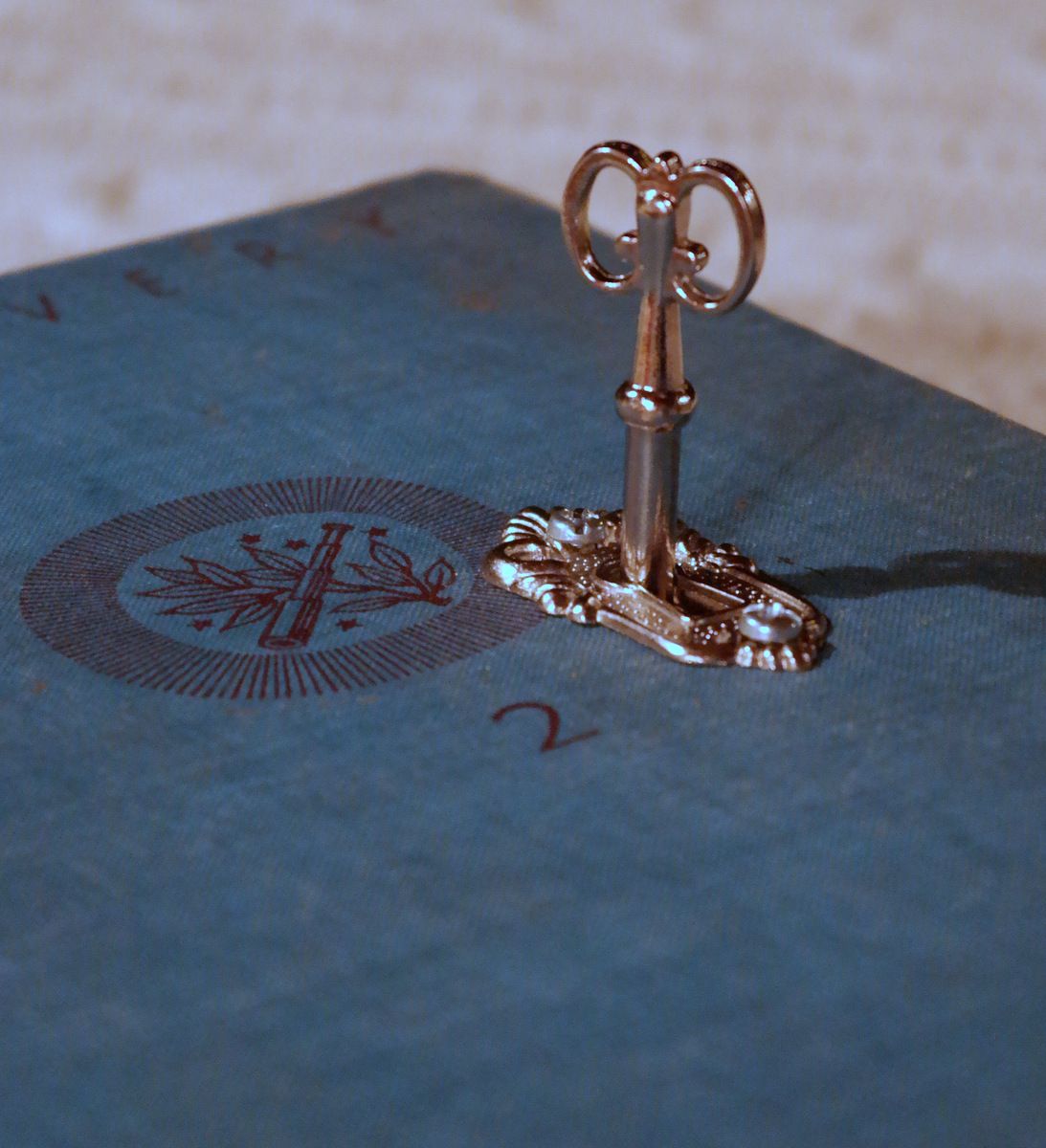 Book Safe With Lock : 12 Steps (with Pictures) - Instructables