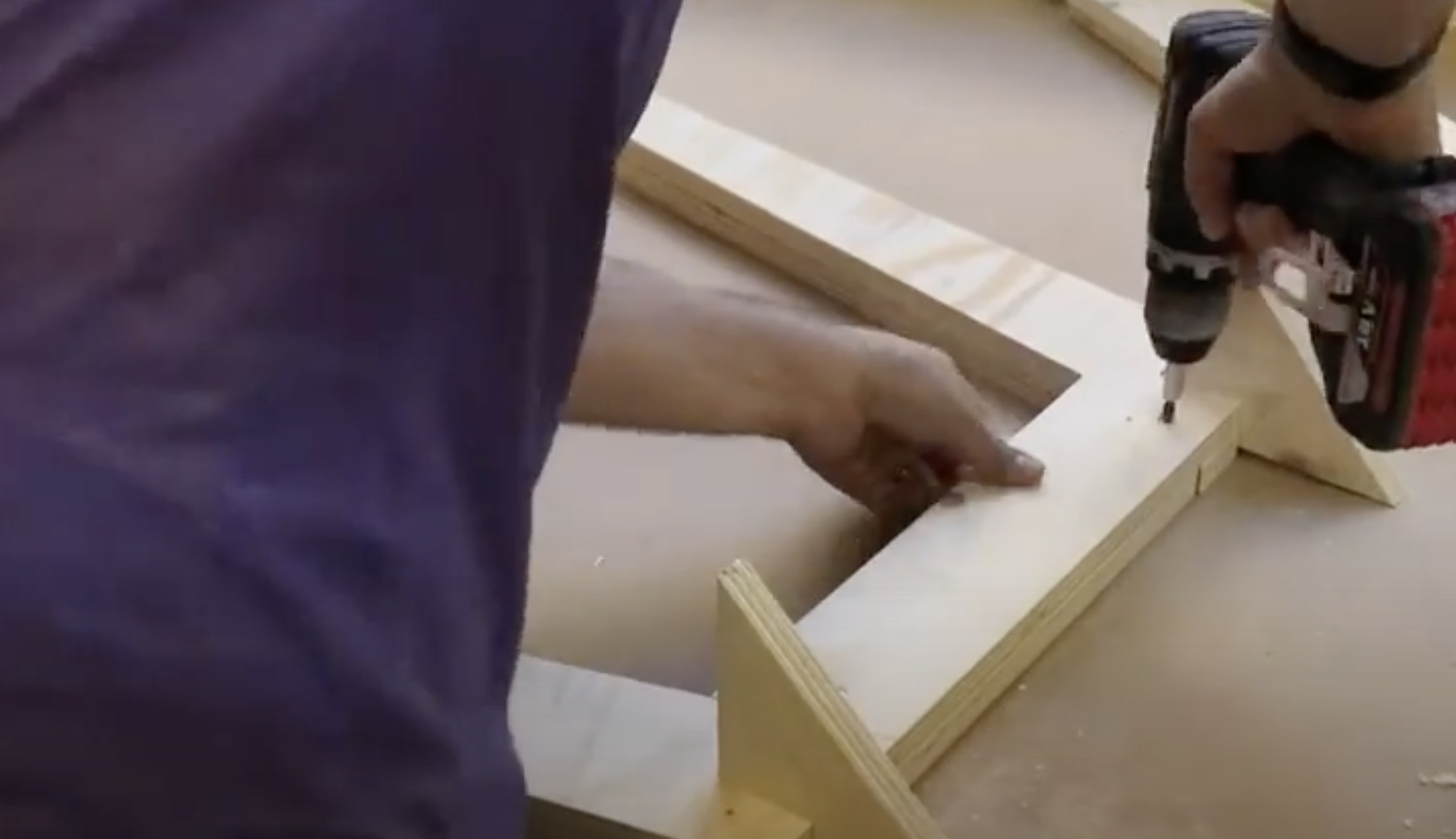Make a Desk From One 8x4ft Sheet of Plywood Using My CNC Machine : 5 ...