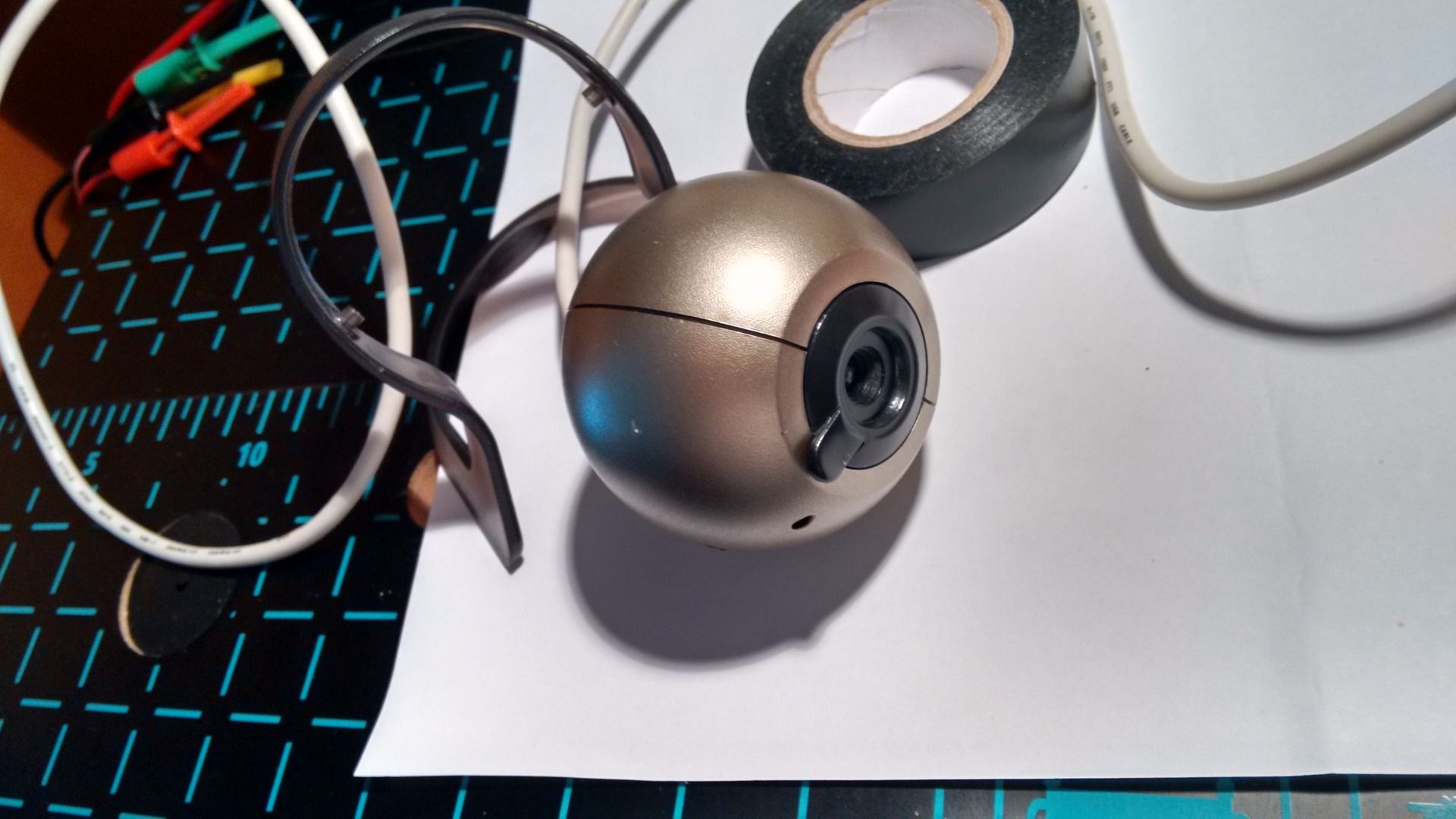 Build an USB LED Light From an Old Webcam : 6 Steps (with Pictures ...