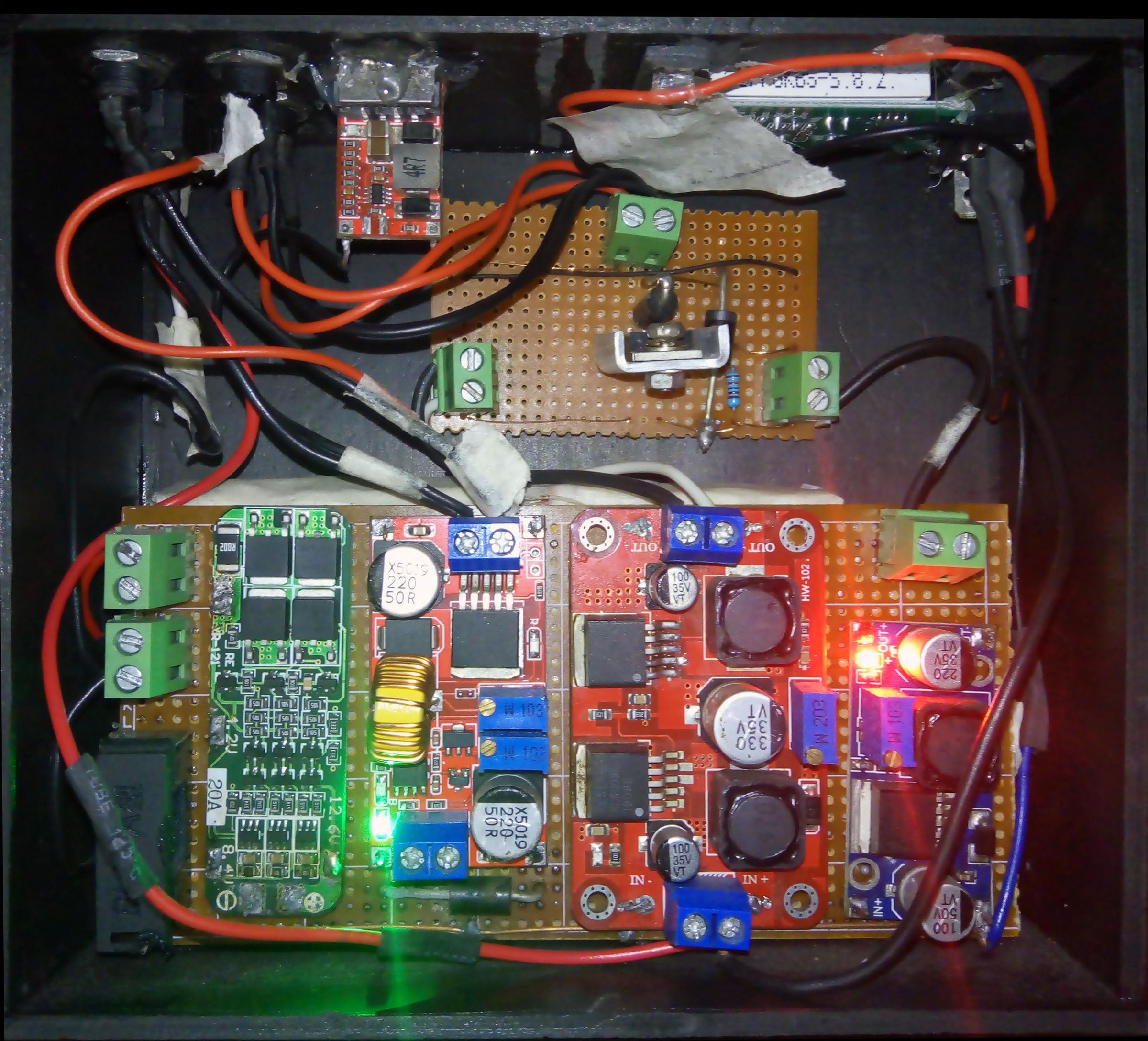 DIY Mini UPS for WiFi Router V5.0 : 18 Steps (with Pictures ...