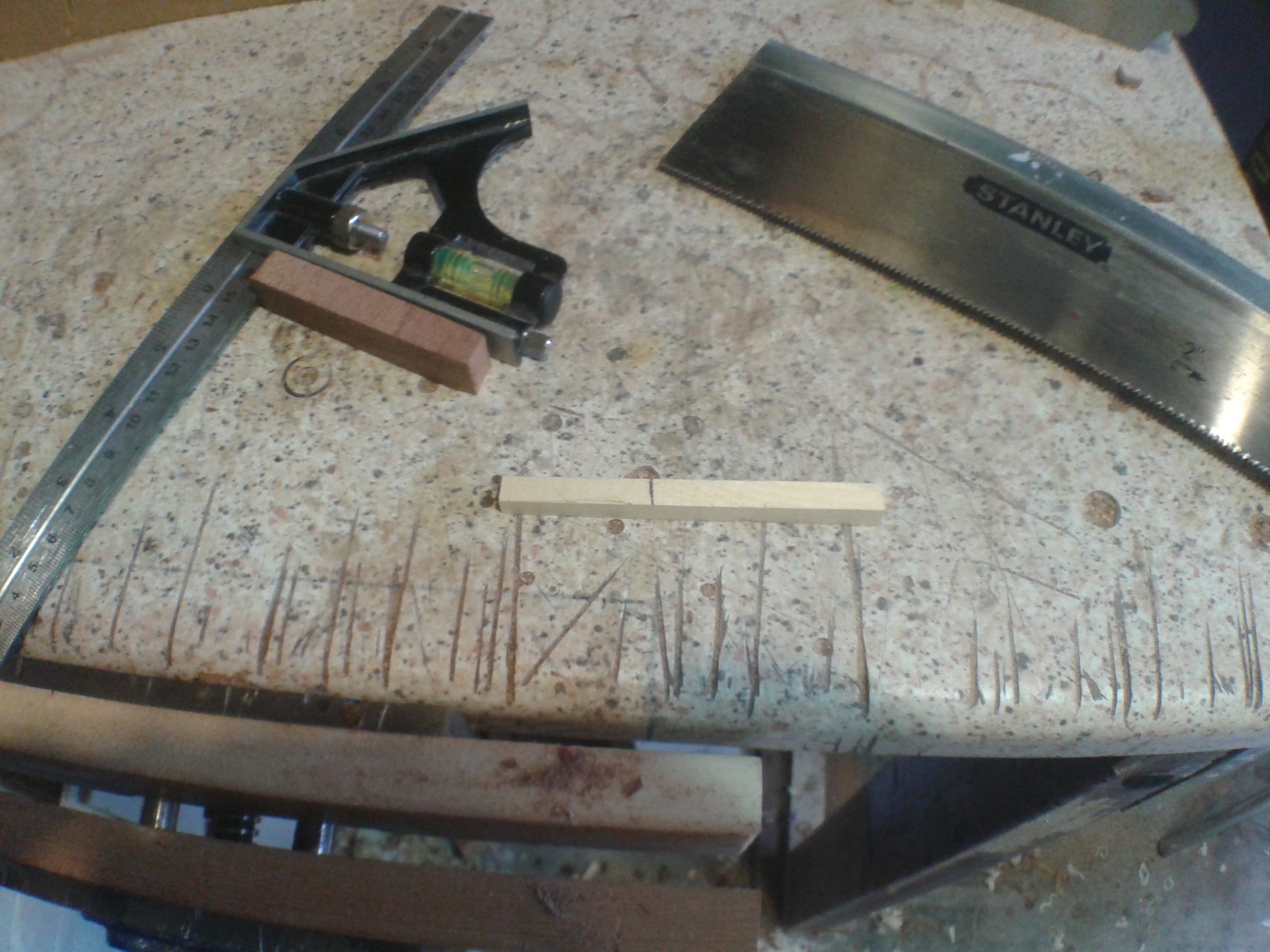 Combi Square Holder : 3 Steps (with Pictures) - Instructables