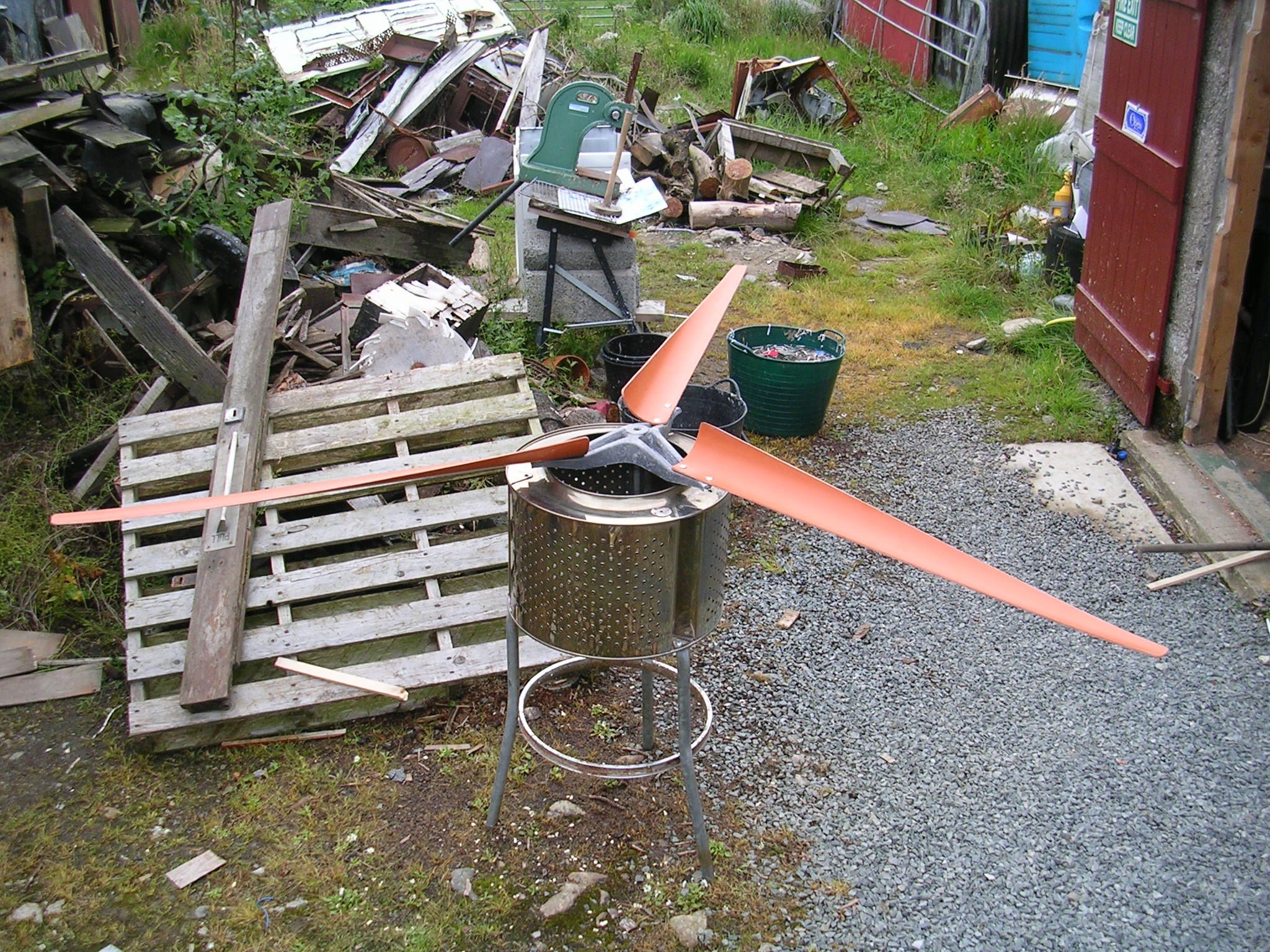 PVC Pipe Blades and Rotor for HAWT From Scrap. : 7 Steps (with Pictures ...