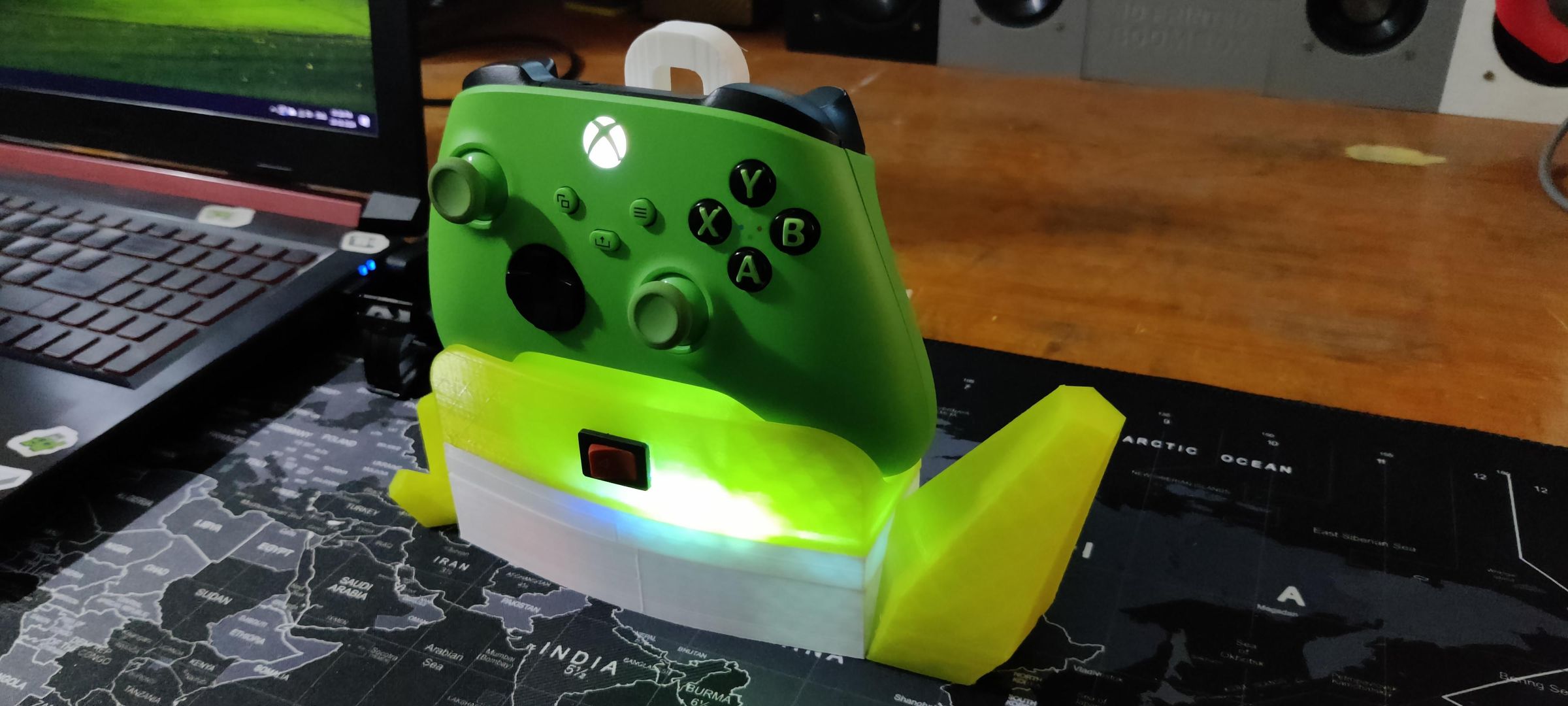 Over Engineered XBOX Controller Stand : 8 Steps - Instructables