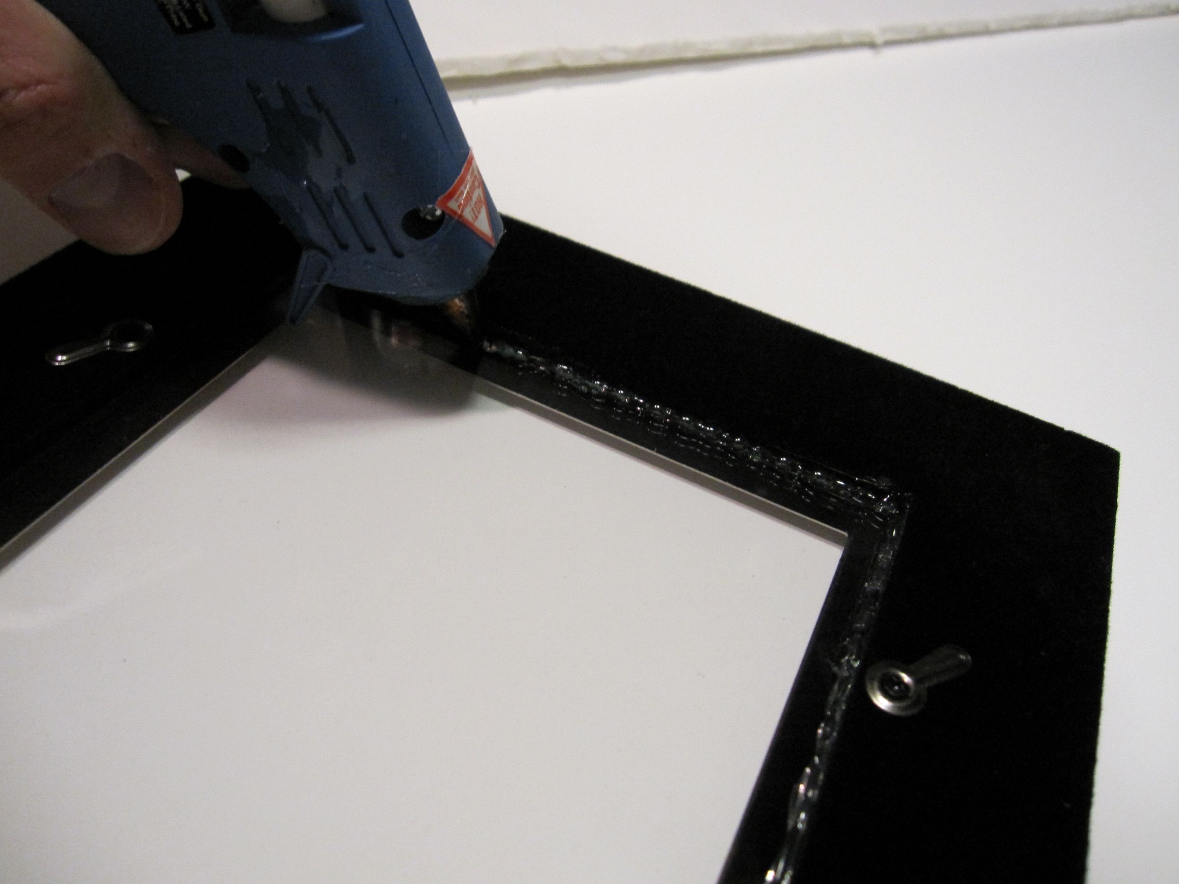 Trackmate :: Simple Shoebox Sidekick : 6 Steps - Instructables