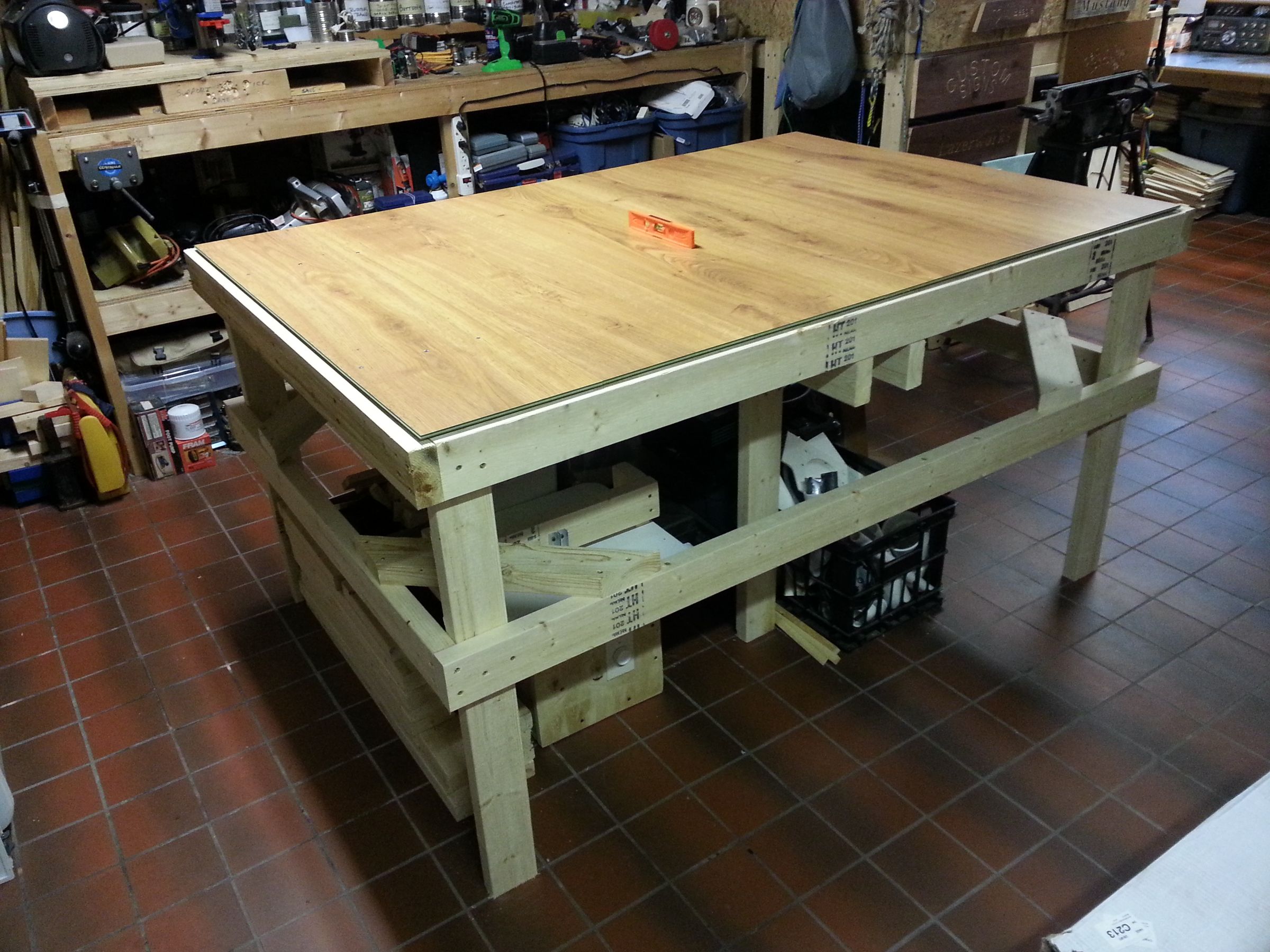 Laminate Flooring Workbench - Instructables
