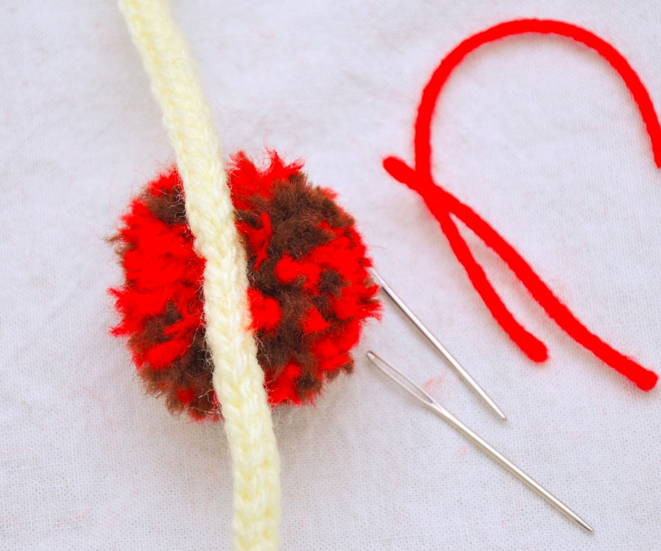 Spaghetti and Meatball Knit Scarf : 9 Steps (with Pictures) - Instructables