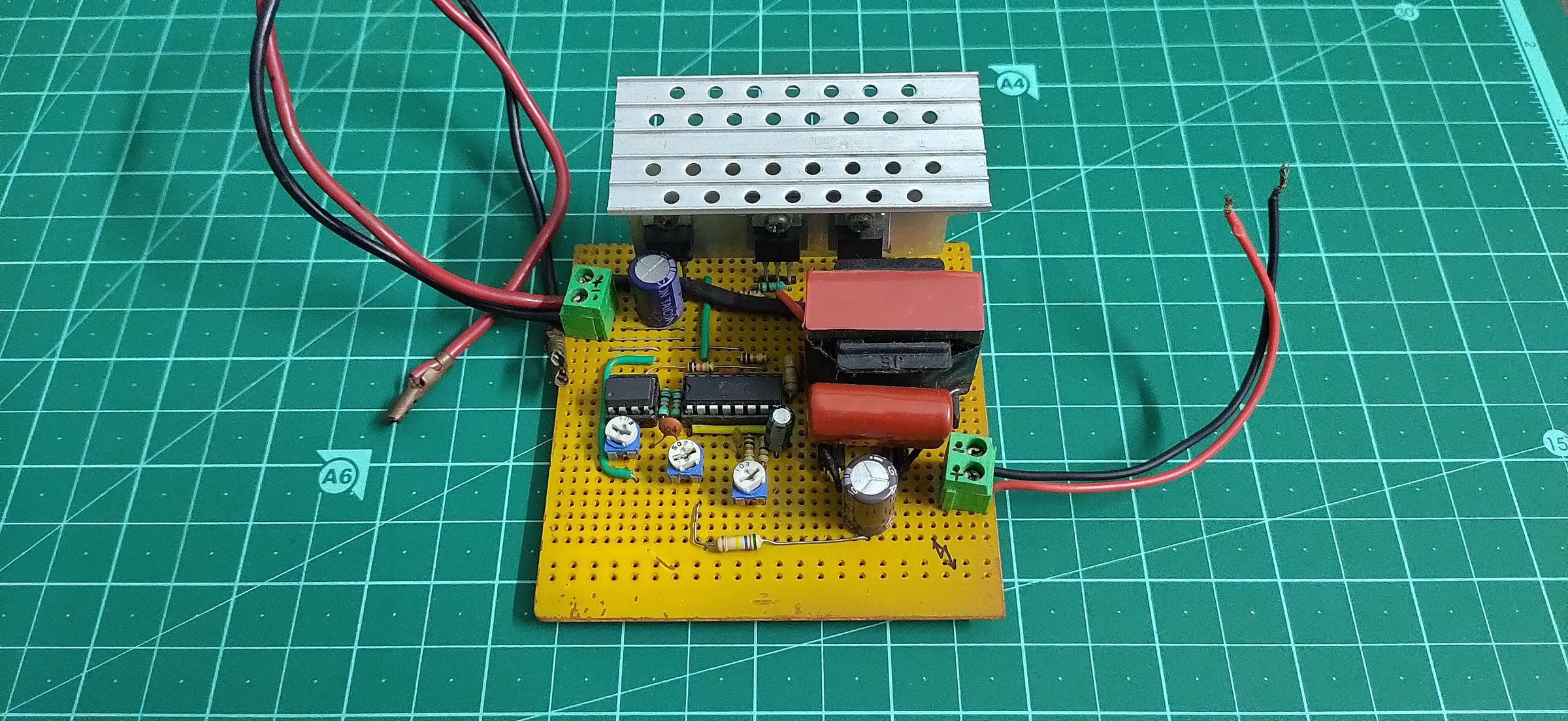 200W Modified Square Wave Inverter With Crystal Control : 10 Steps ...
