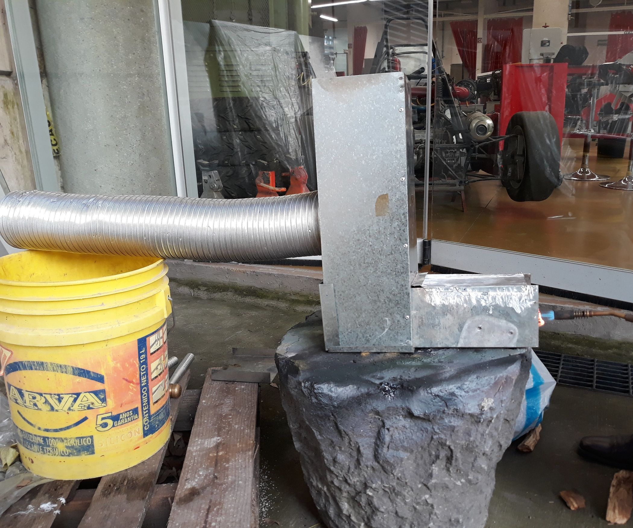 Rocket Vortex Stove : 5 Steps - Instructables