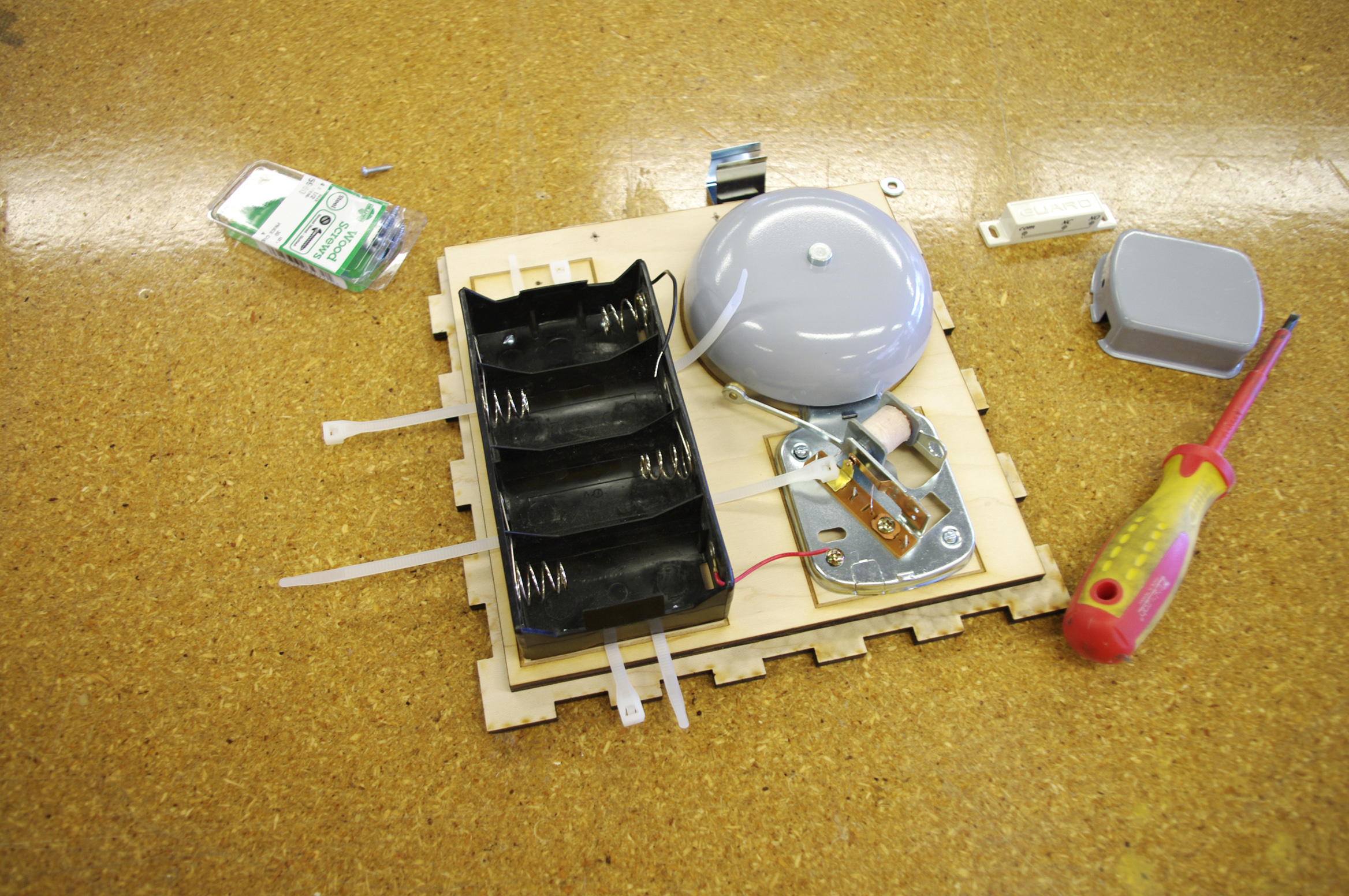 Prank Box : 17 Steps (with Pictures) - Instructables