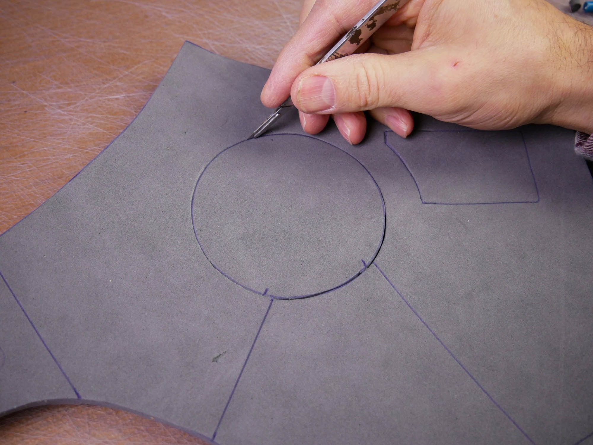 DIY Steampunk Shoulder Armor / Foam Armor Template : 41 Steps (with ...