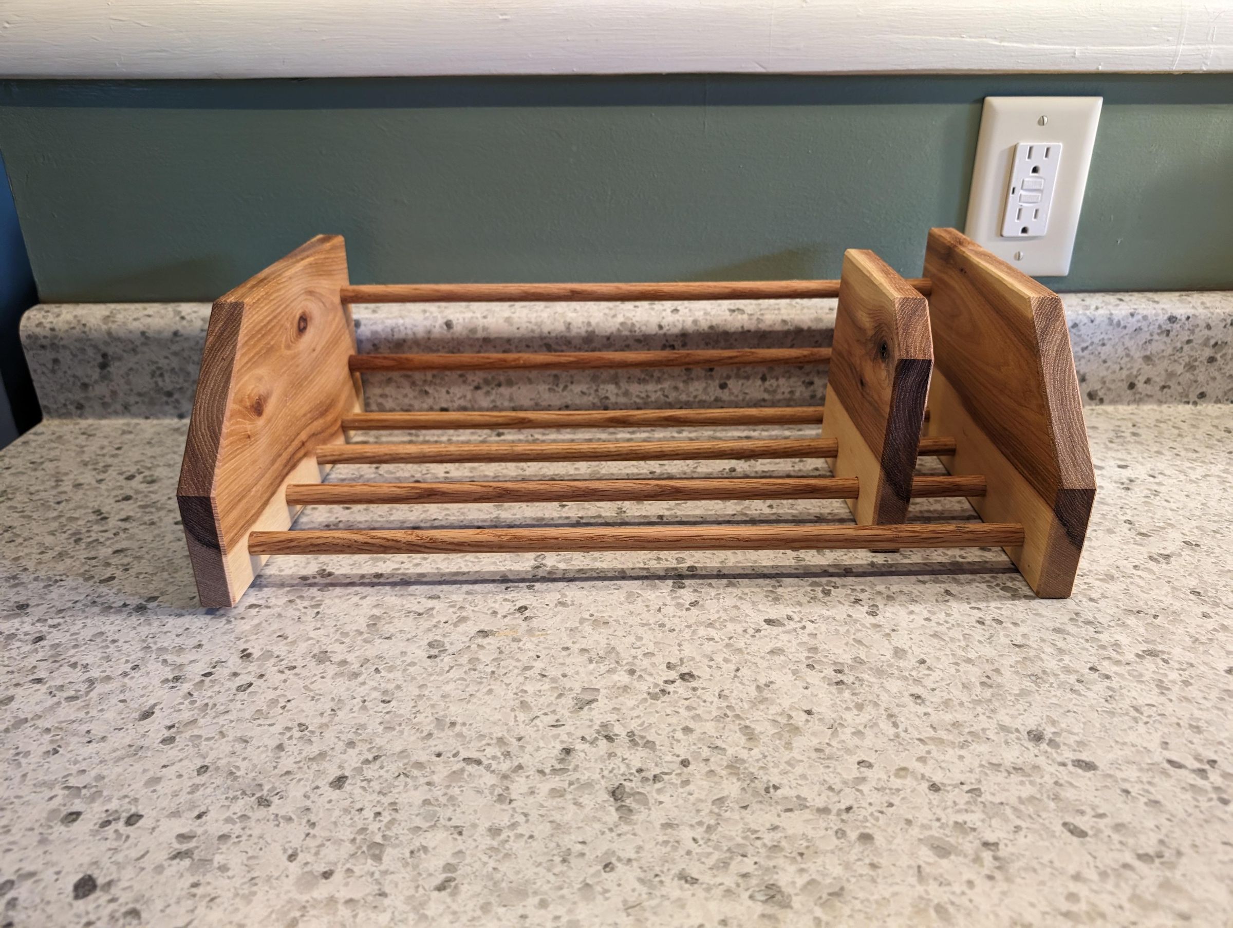 Adjustable Book Rack : 6 Steps - Instructables