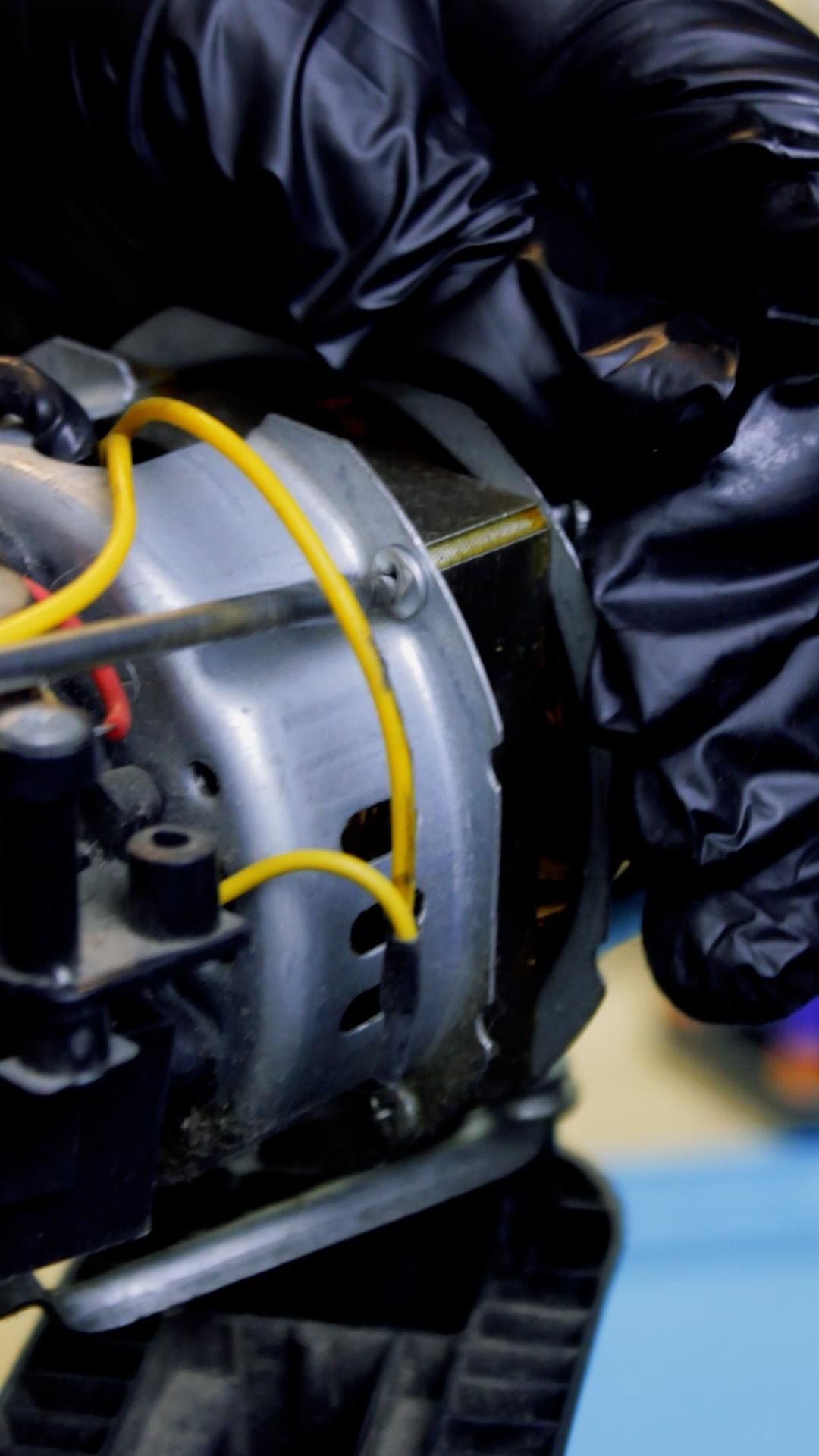 How to Fix a Broken Electric Fan: Motor Humming Sound | Rotor Not ...